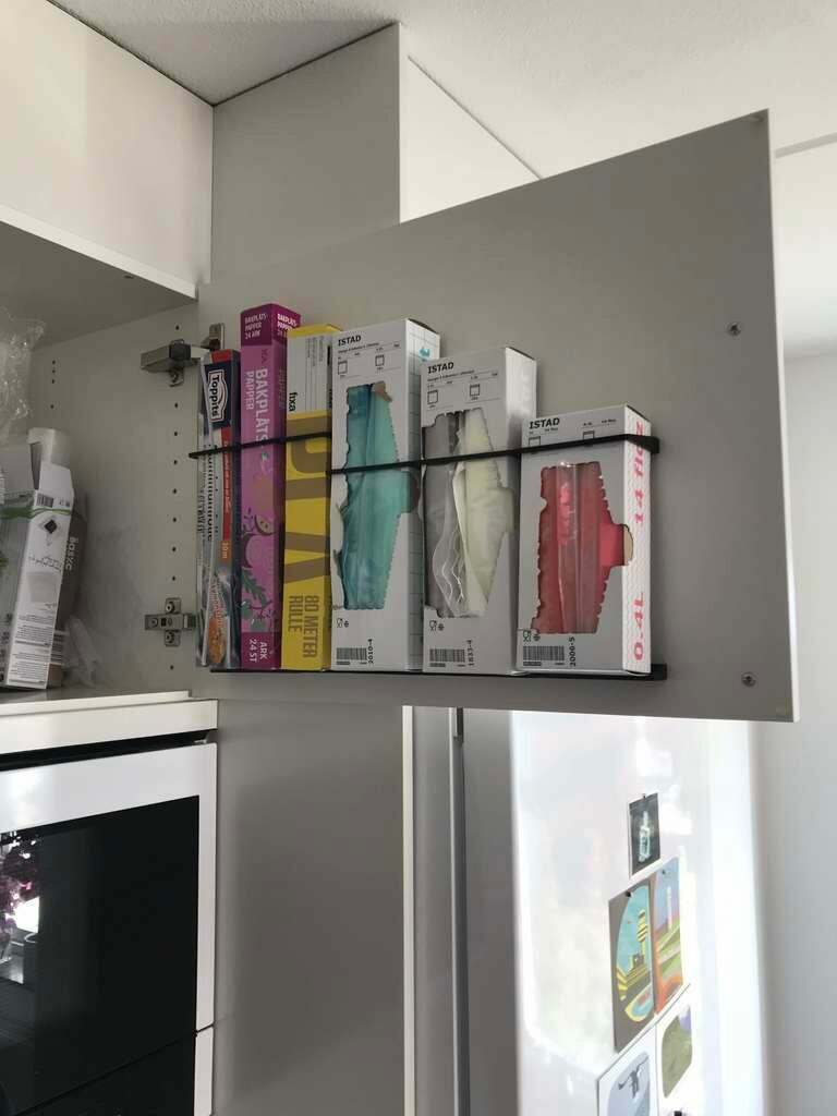 Free STL file Holder for containers of baking paper, plastic wrap etc ...