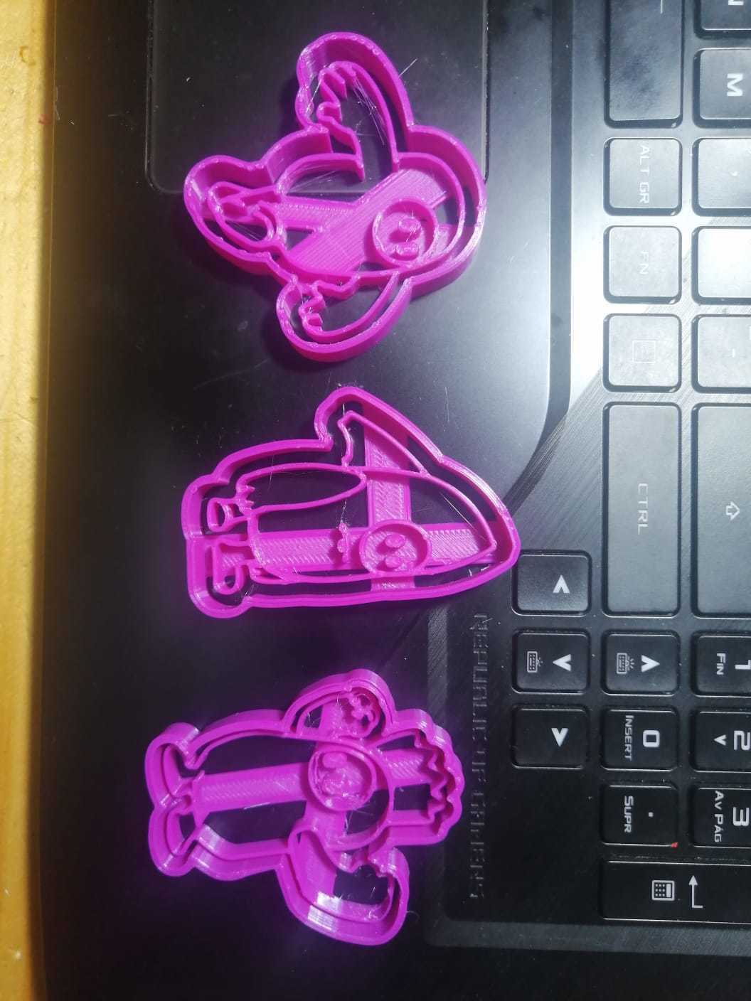 Archivo STL Fall guys cookie cutters 🍂 ・Modelo para descargar y ...