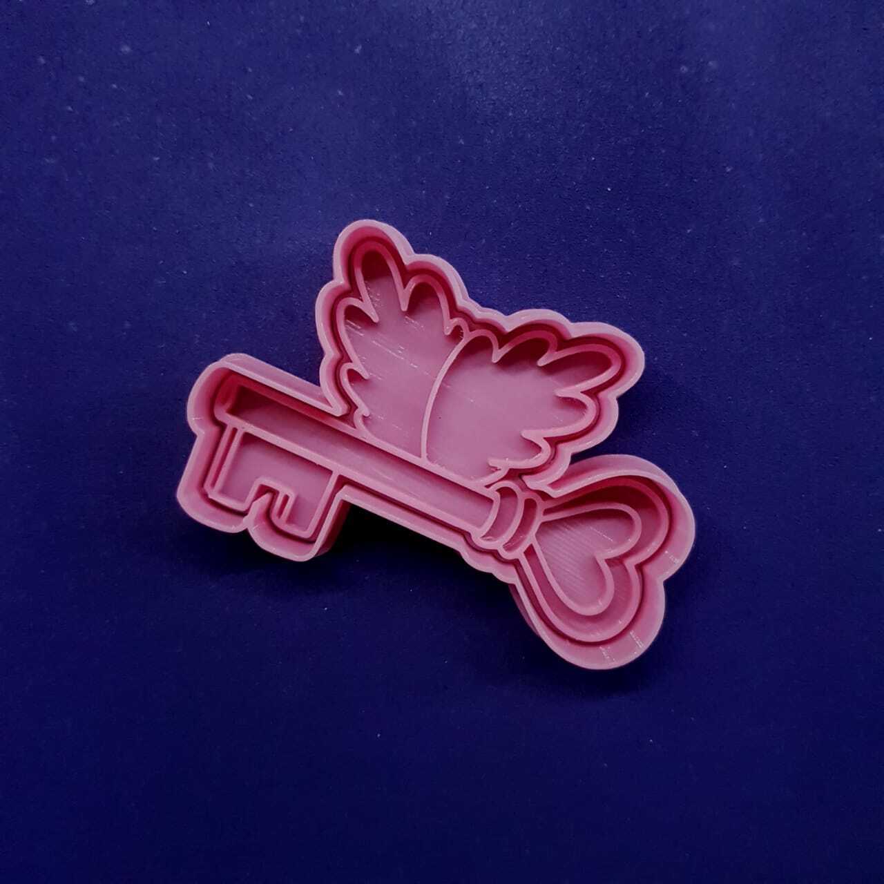 STL file COOKIE CUTTER KEY WITH HEART COOKIE CUTTER 🍪 ・3D printable ...