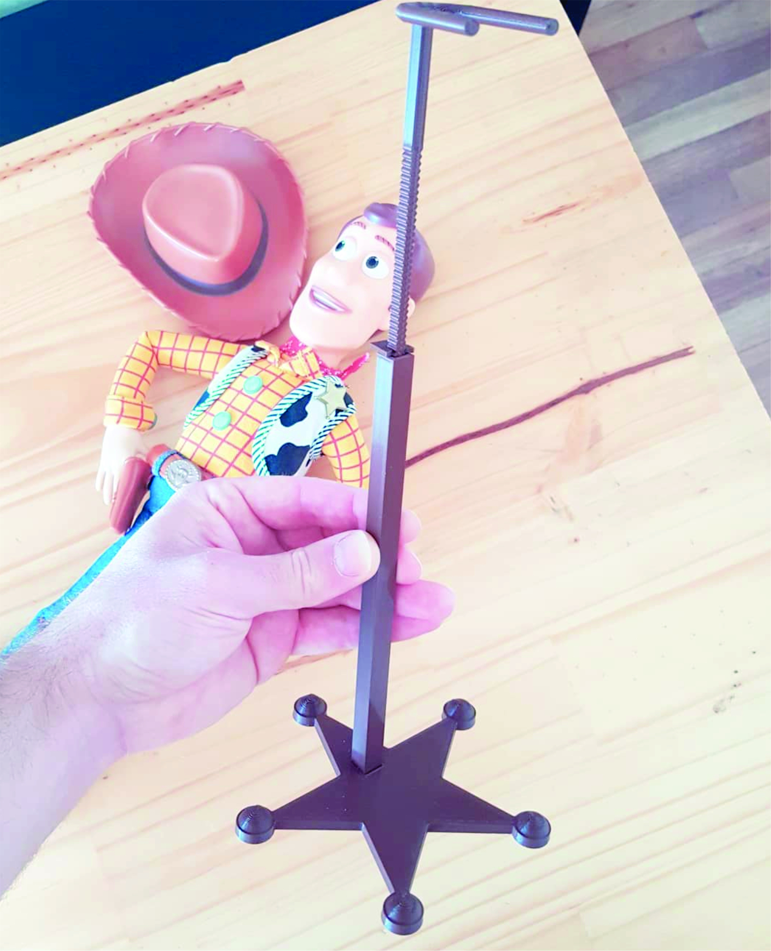 🤠 WOODY DOLL STAND・ STL File for ・Cults