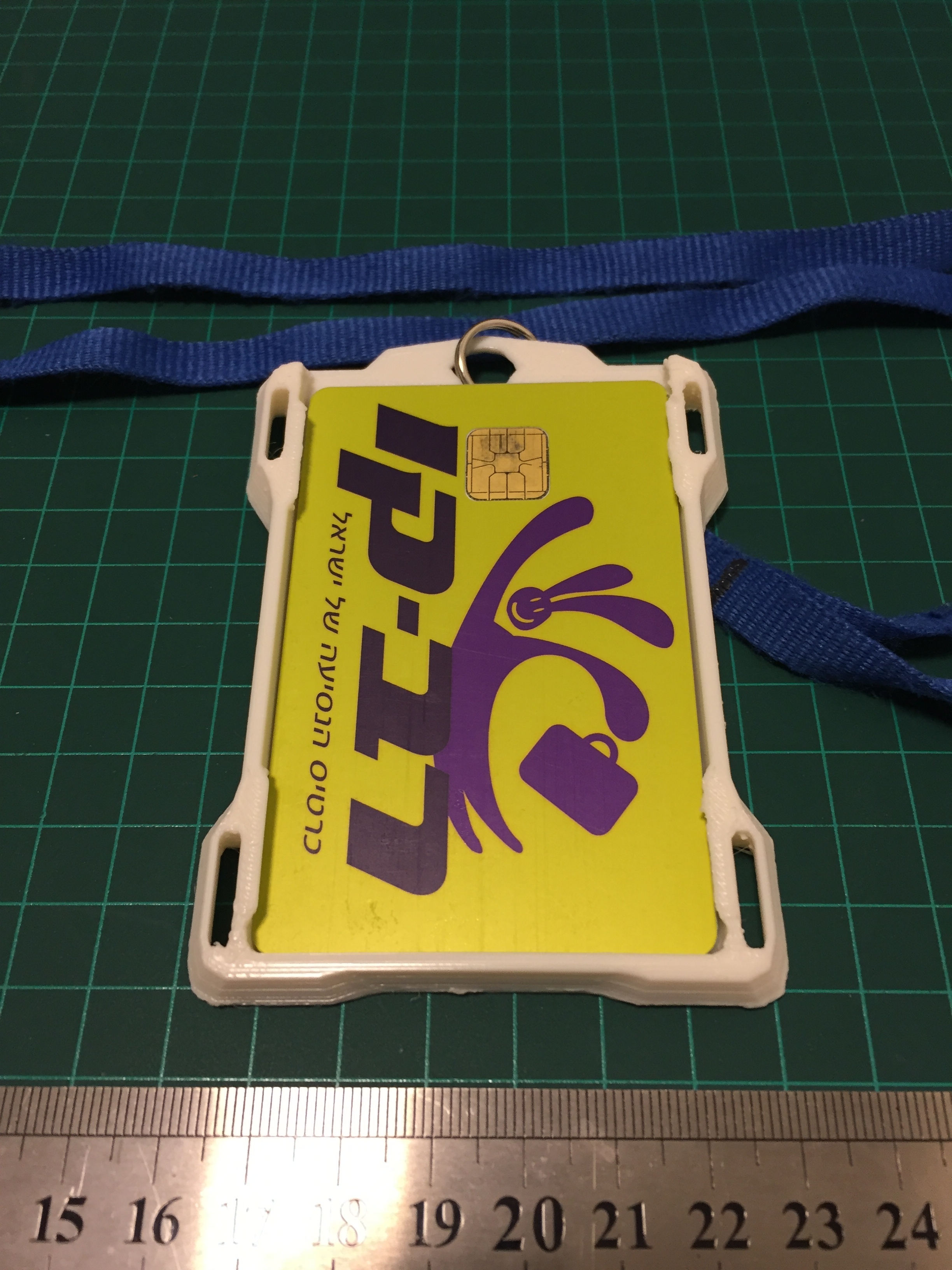 Free STL file ID Card Holder 🪪 ・3D printing idea to download・Cults