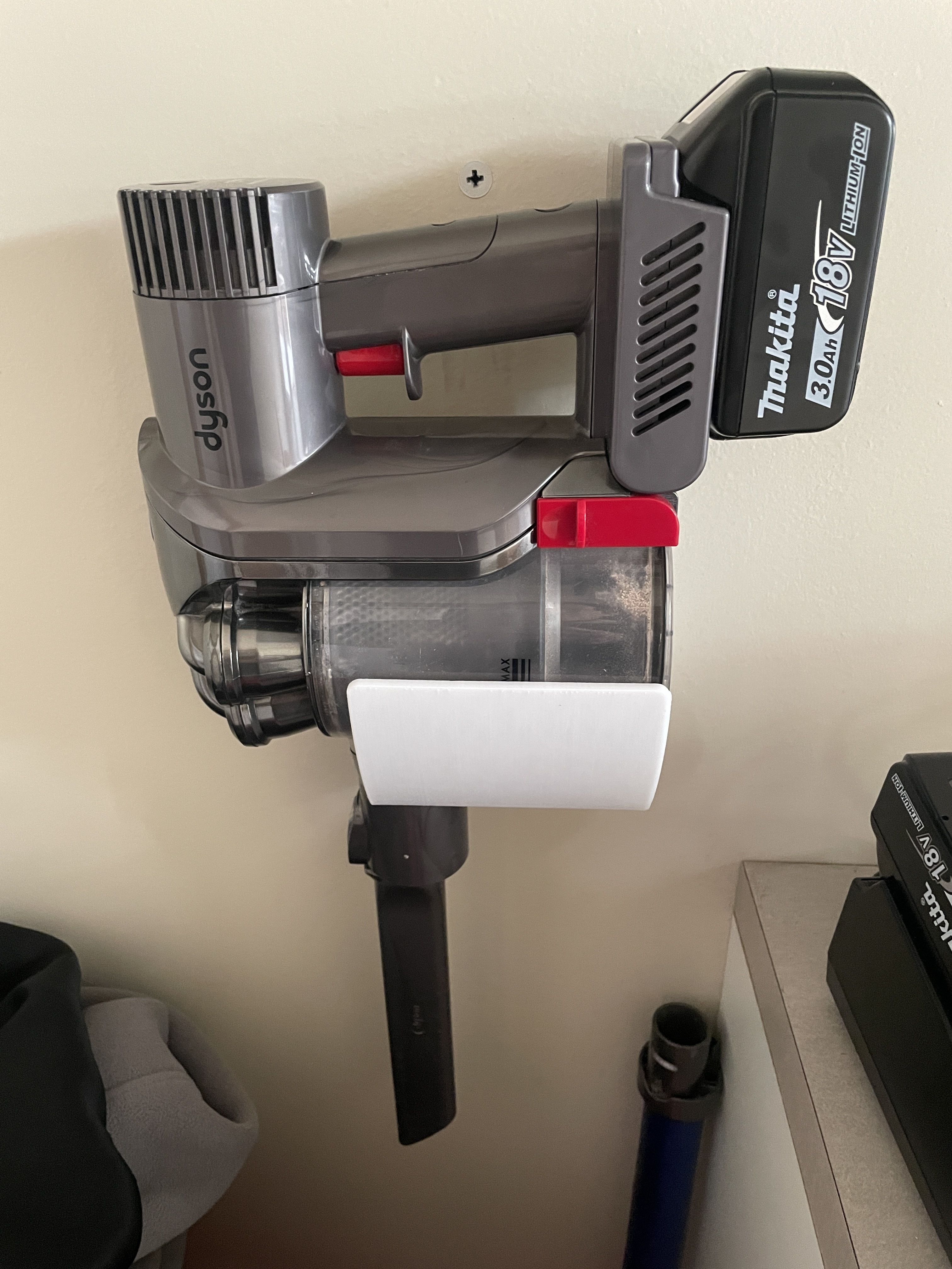🧑‍🔧 Sideways Dyson DC44 wall mount・Free 3D File for ・Cults