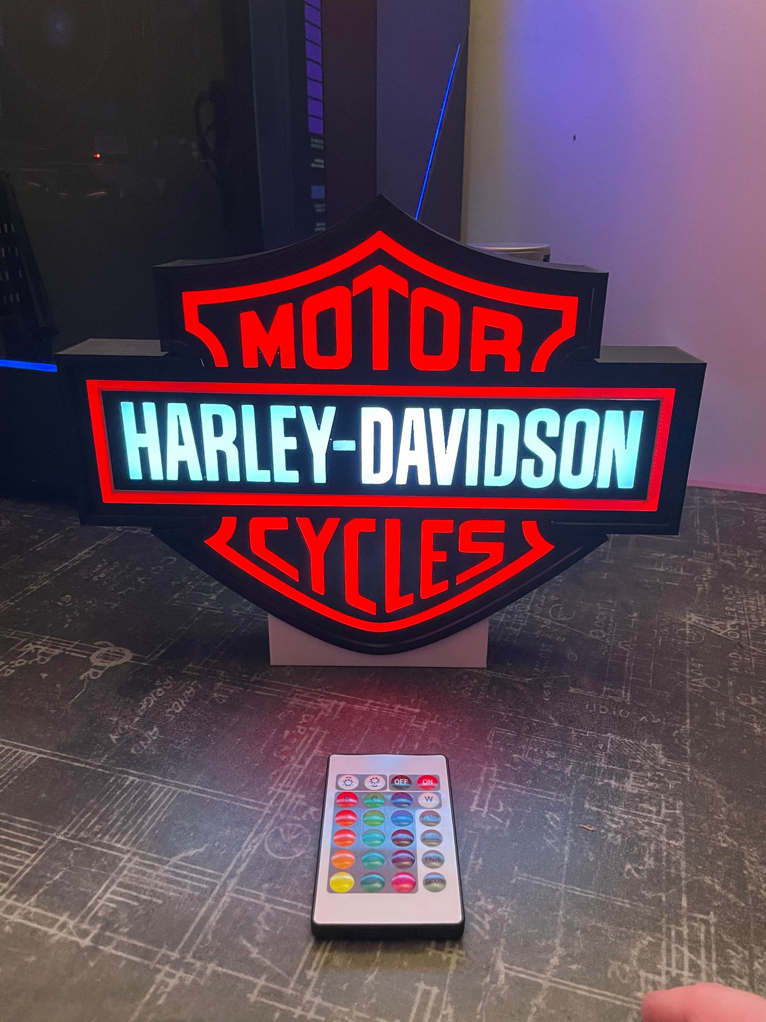STL file Harley Davidson LED Sign 🏍️ ・3D print object to download・Cults