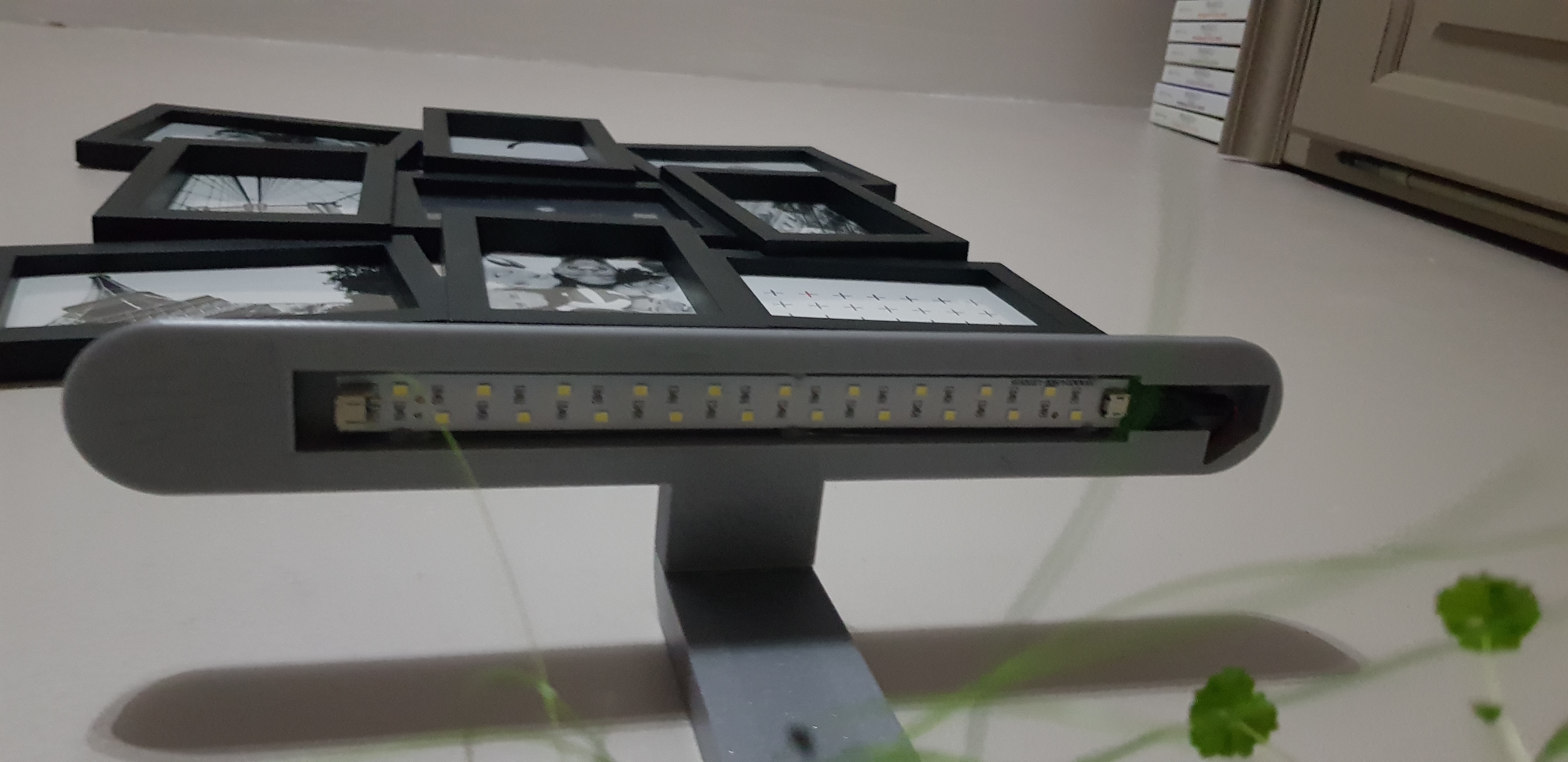 STL file Led indoor garden 🪴 ・3D printer design to download・Cults