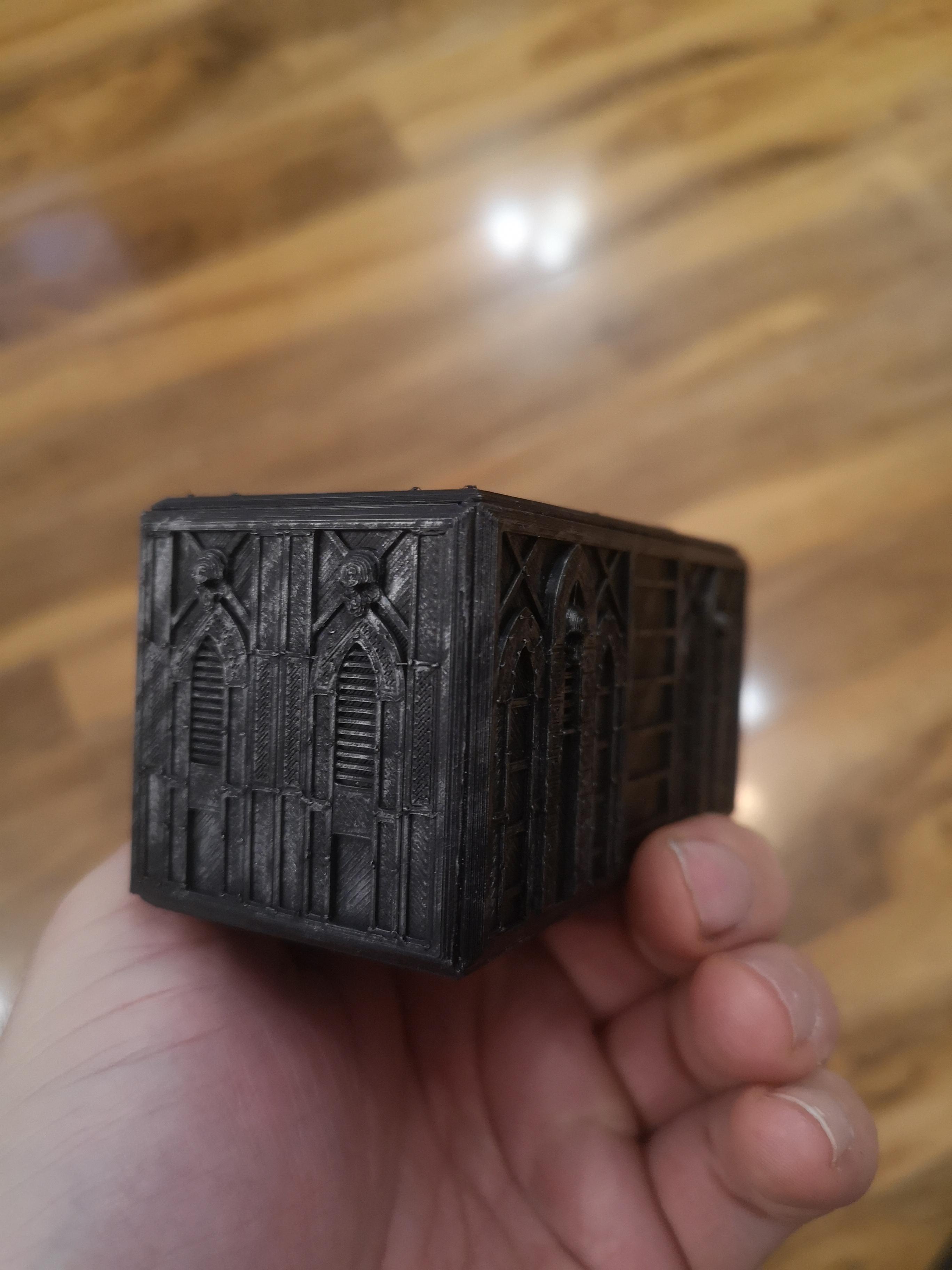 STL file 40k Gothic Container 🏗️ ・3D printer design to download・Cults
