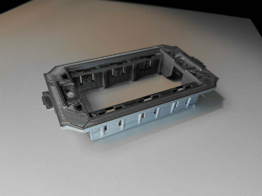 Free STL file Bticino Living Classic Mount Frame 🖼️ ・3D printable model ...