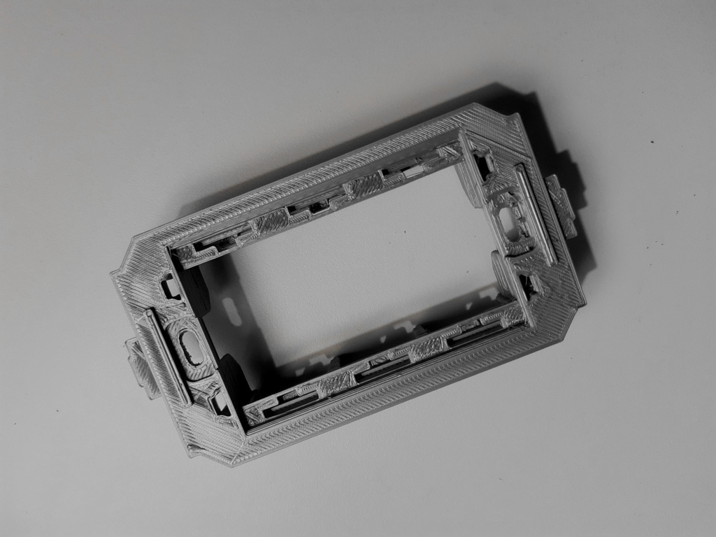 Free STL file Bticino Living Classic Mount Frame 🖼️ ・3D printable model ...