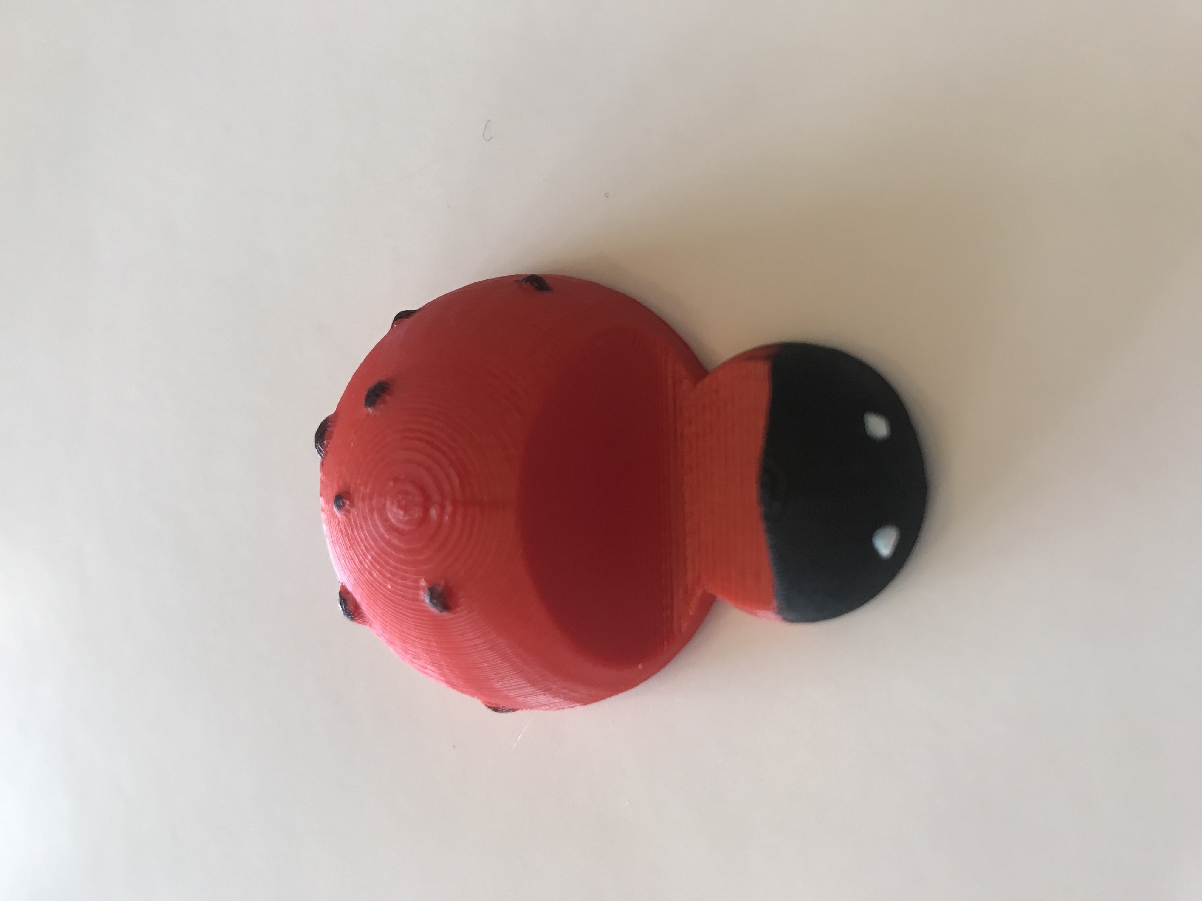 STL file Ladybug Phone Stand 🐞・3D printer design to download・Cults