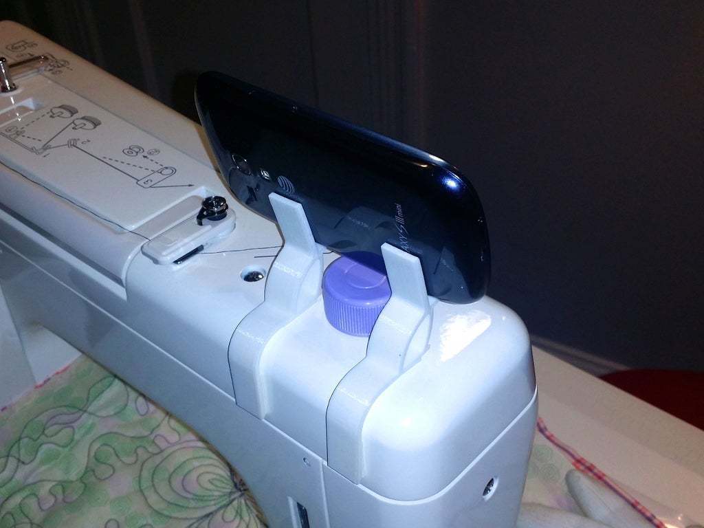 🪡 Sewing Machine Cell Phone Stand, iPhone, Android, Janome・Free STL ...