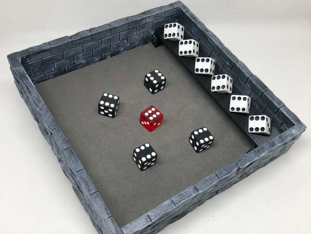 3D printing Castle Wall Dice Tray with removable Dice Rack・Cults