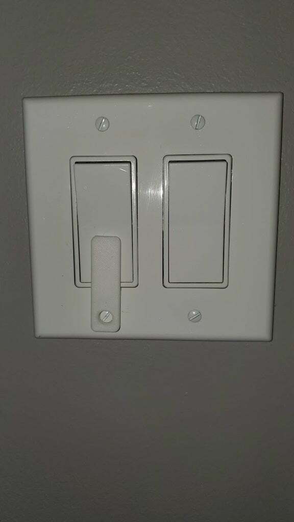 Free STL file Switch Lock for Rocker Style 🔒 ・3D printer design to ...