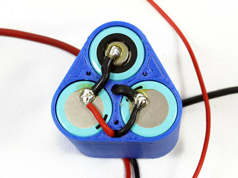 🔋 18650 3-Cell Battery Holder・Free 3D File for ・Cults
