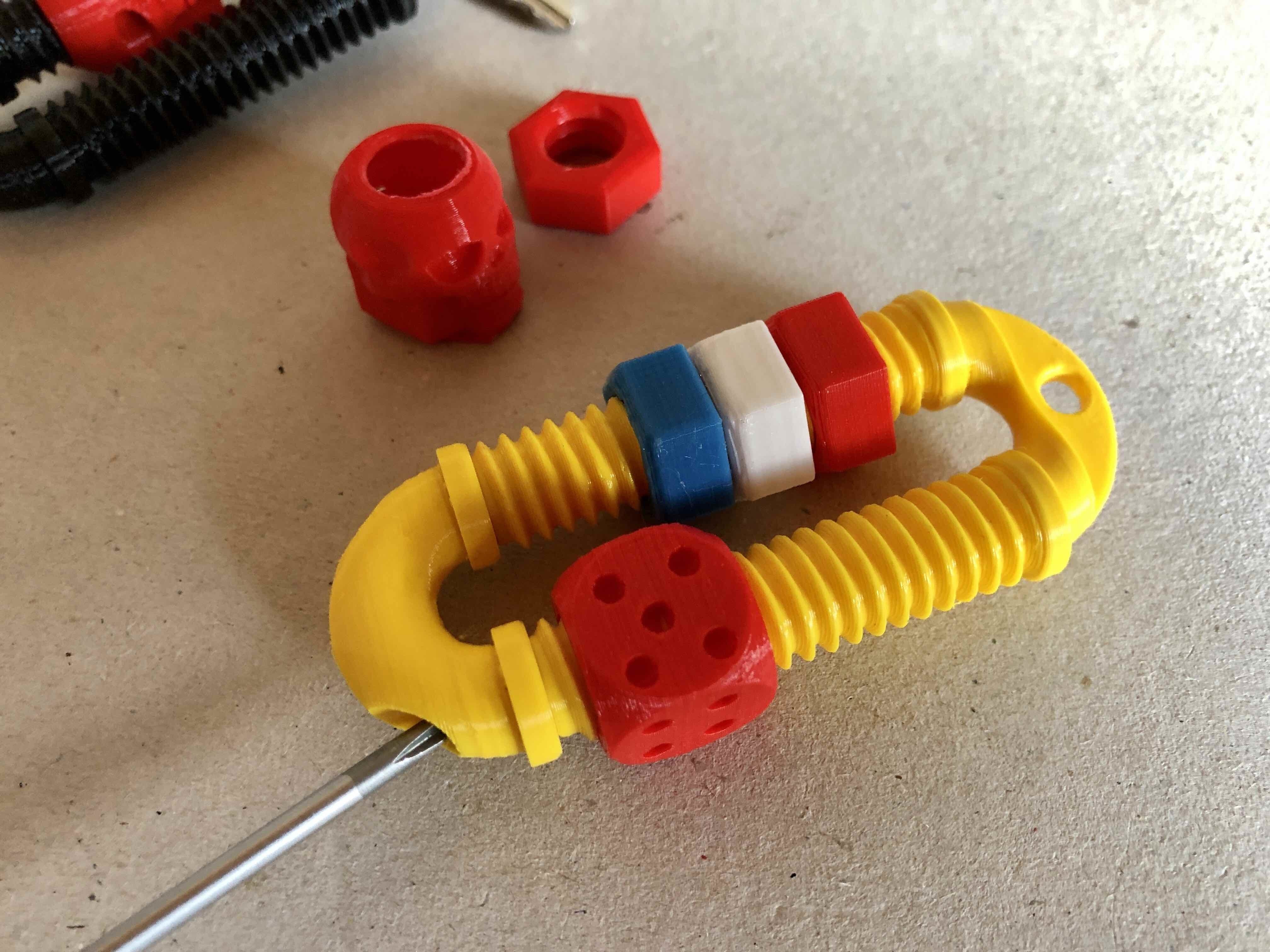 Free STL file Key Chain - modifiable 🔑・3D printer design to download・Cults