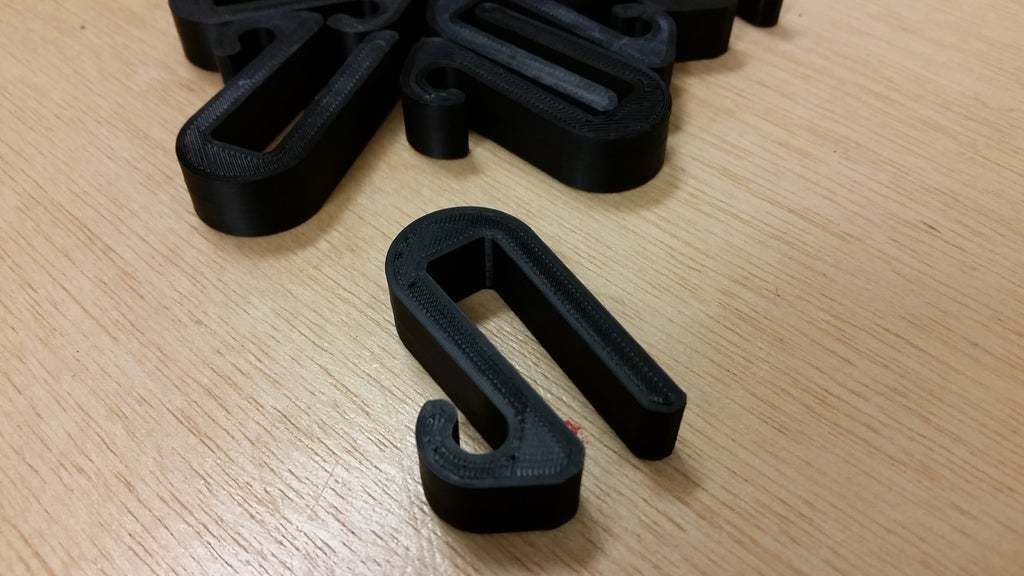 Free STL file Christmas Lights Hook for Common Wood Fences (1/2") 🎄 ・3D ...