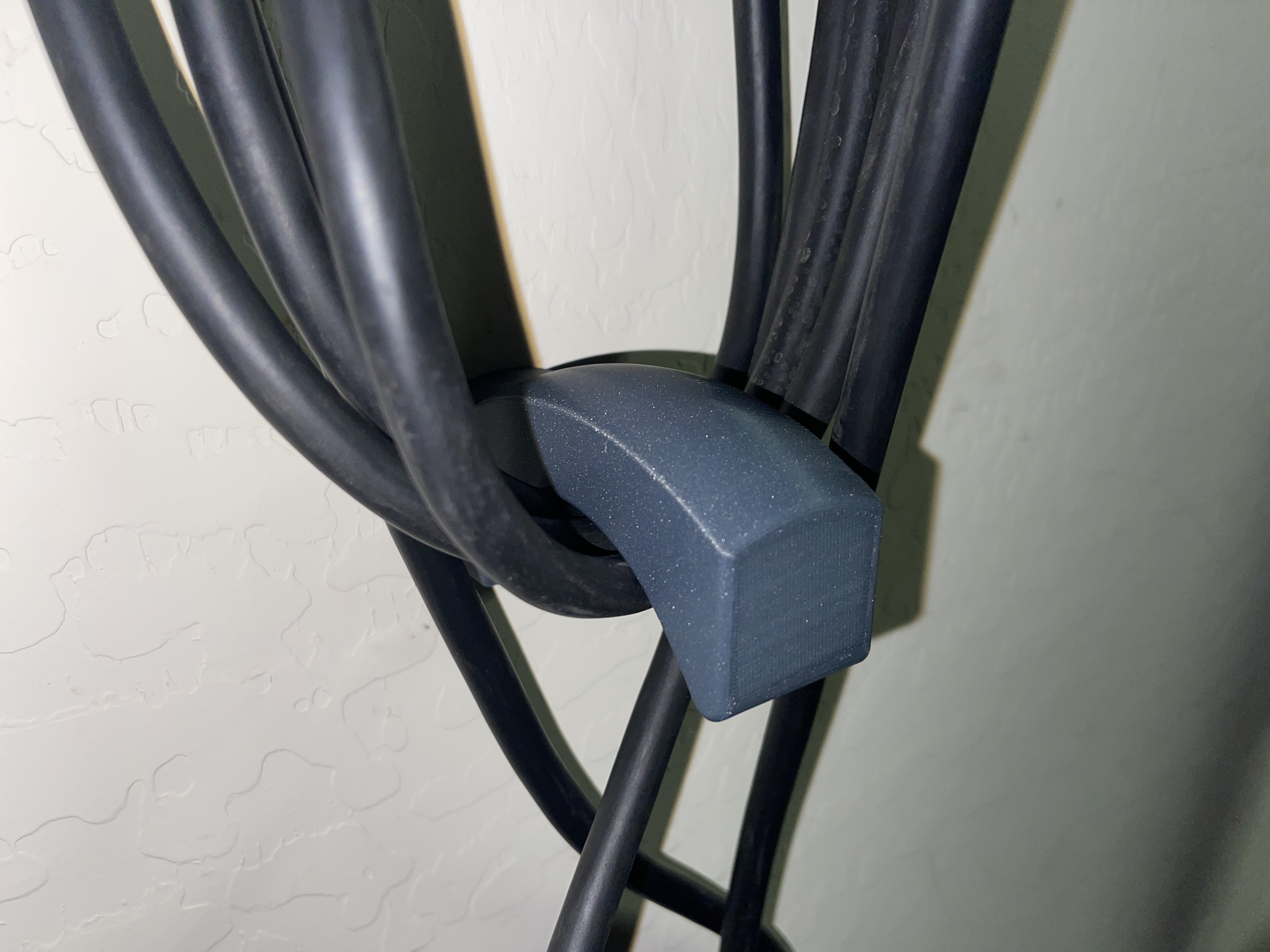 STL file TESLA CHARGER ORGANIZER (MOBILE) 🏠 ・3D printer model to ...