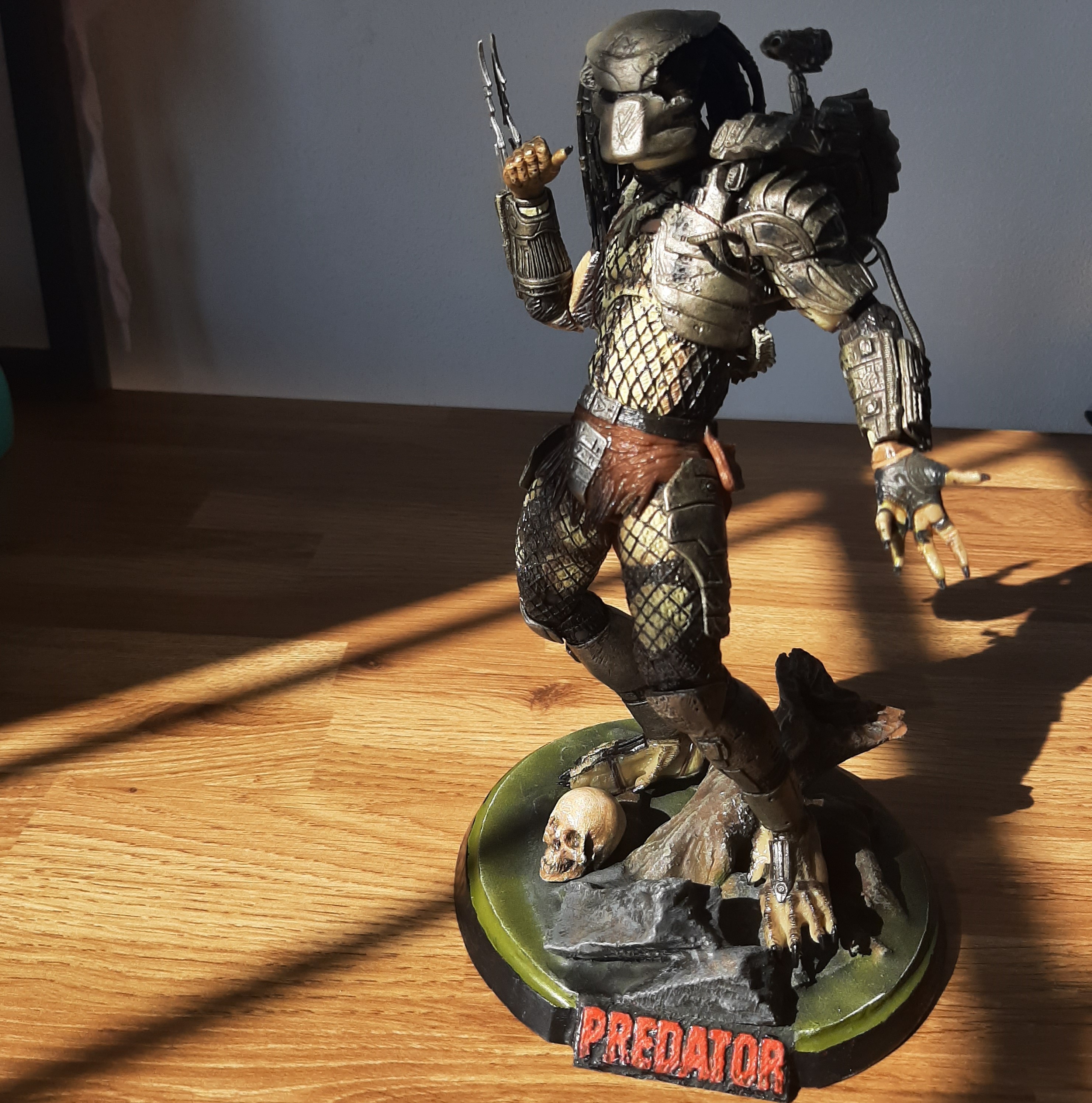 👽 BASE A for figures PREDATOR AND ALIEN NECA, HOT TOYS, FIGMA・ STL File ...