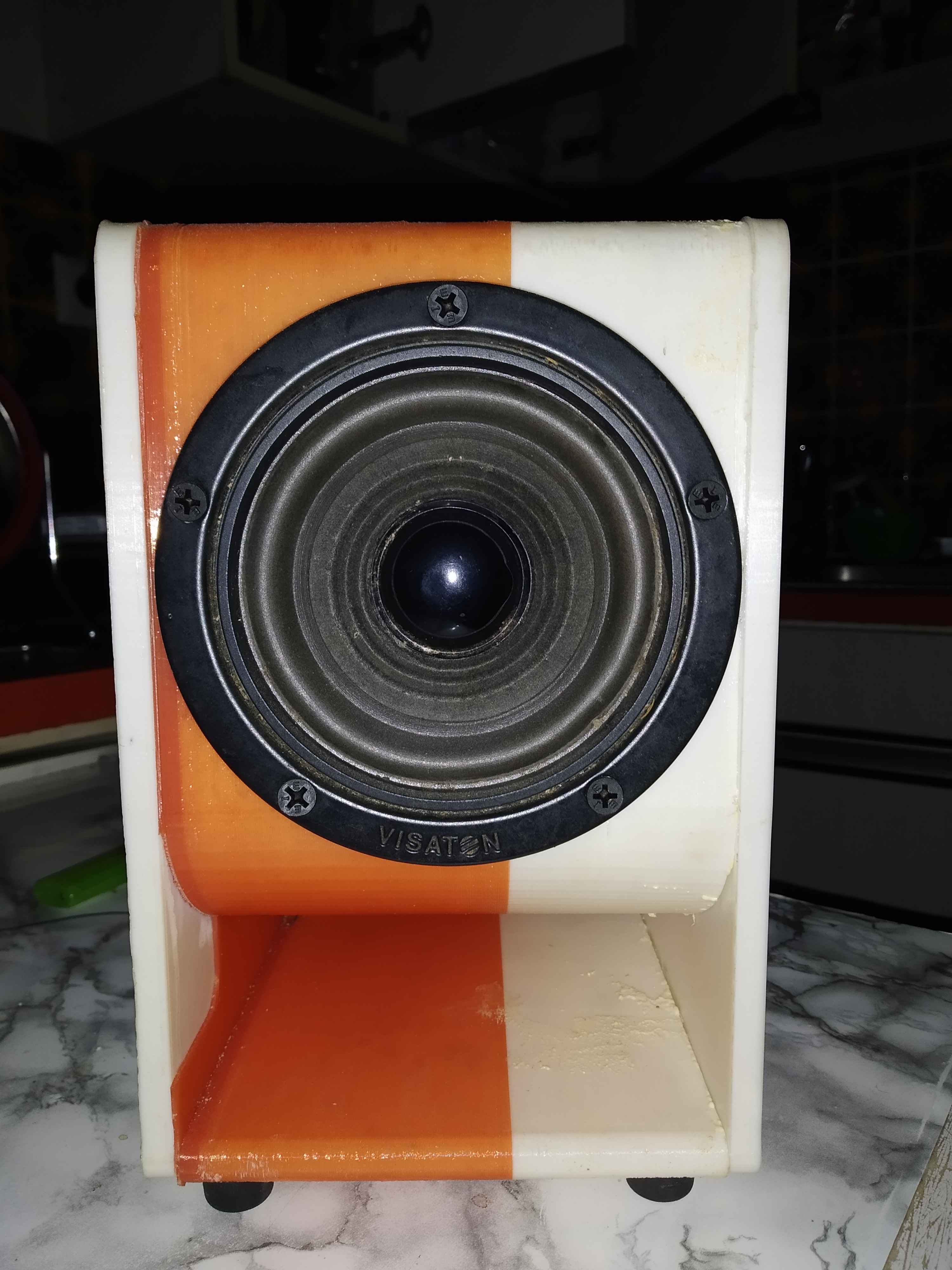 3D printed bass reflex box for 100mm midtone speaker • made with chiron ...