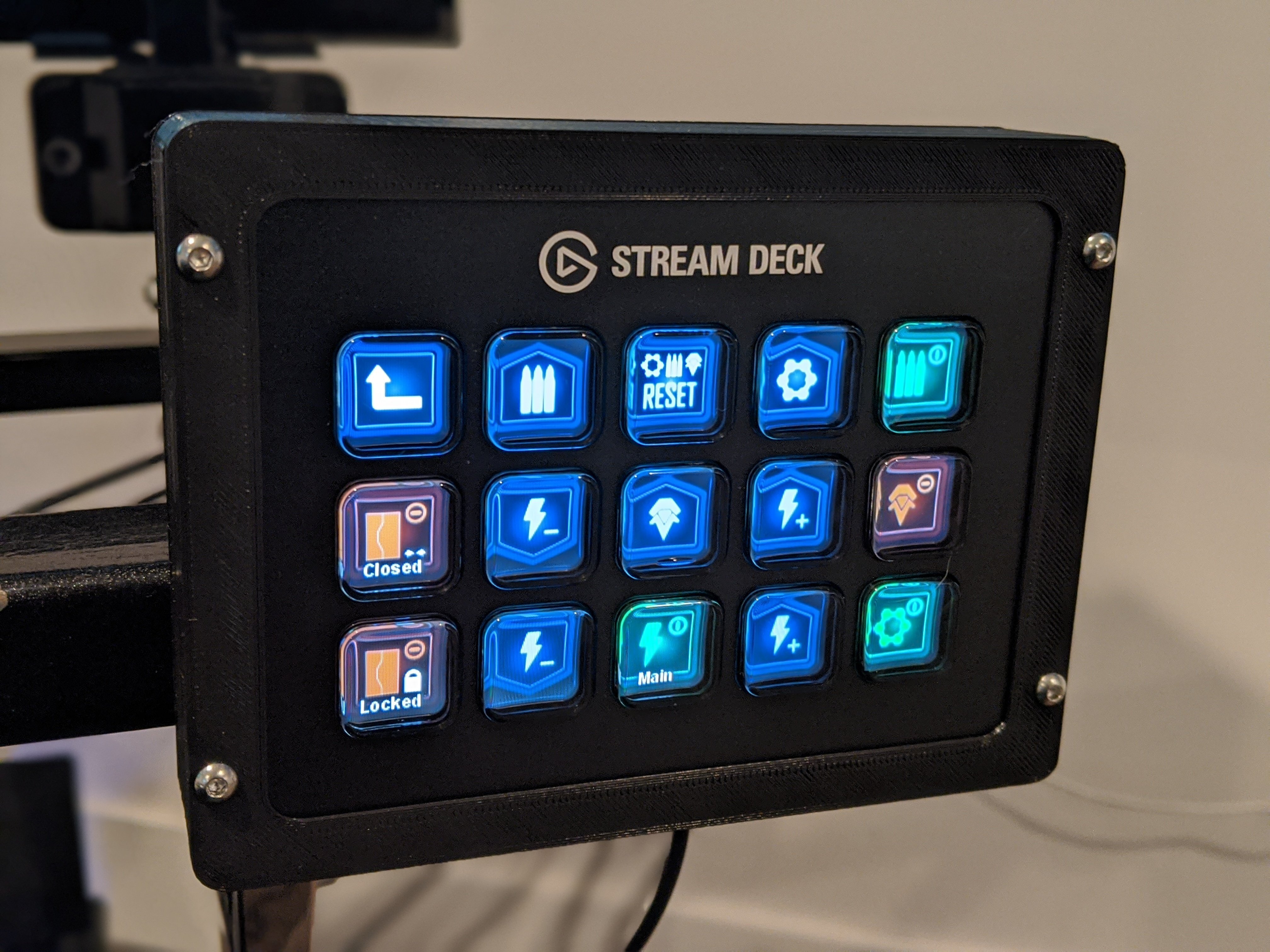 3D printed Stream Deck - Rig Mount・Cults