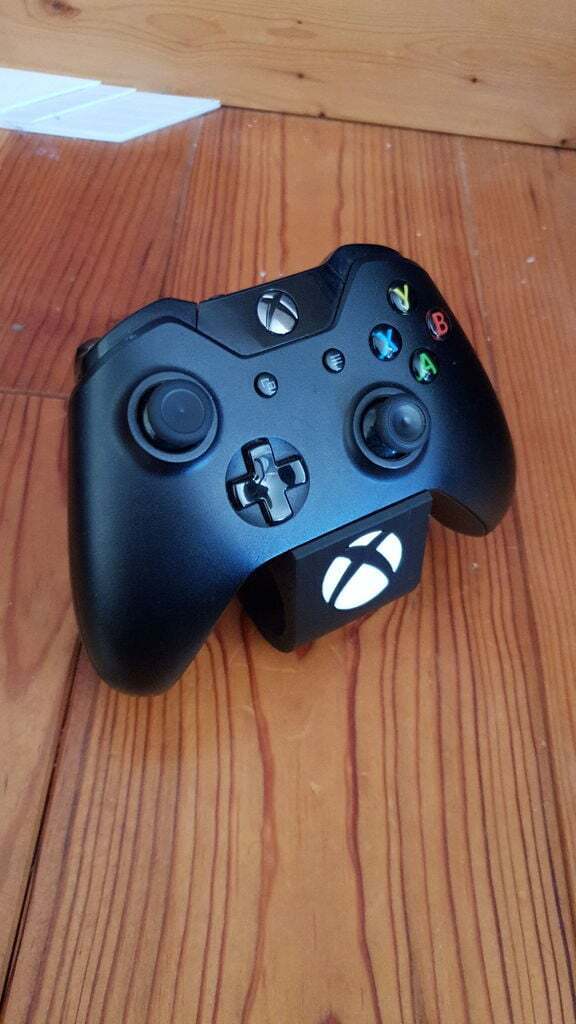 3D printed Xbox One Controller Stand・Cults