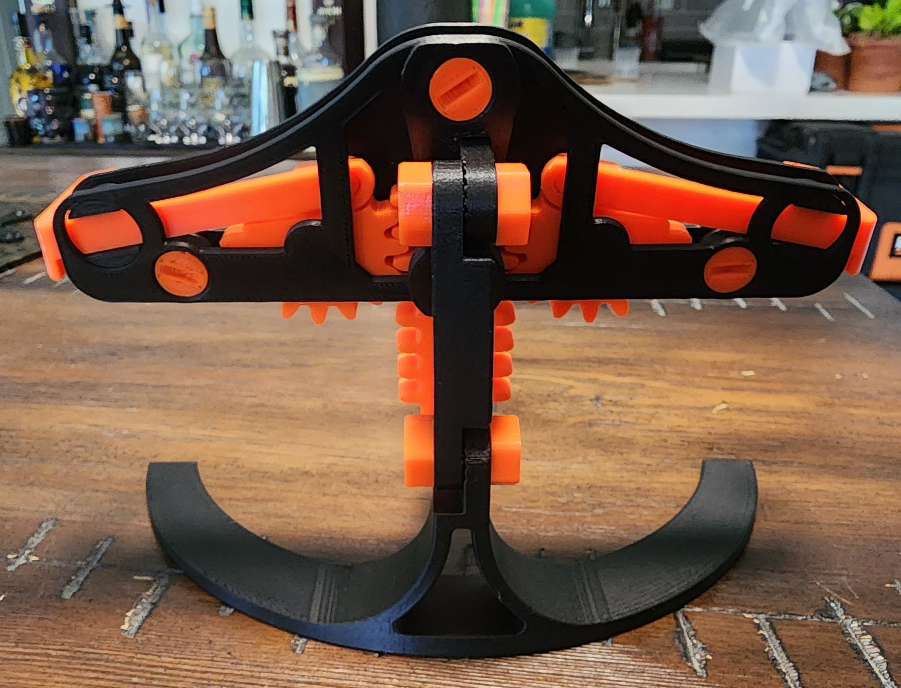 3D printed Mechanical Phone Stand V2・Cults