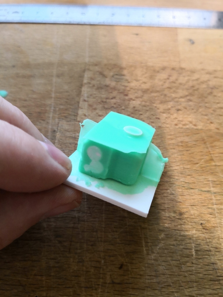 Archivo 3D gratuito Mosquito / Mosquito magnum molde de silicona para ...