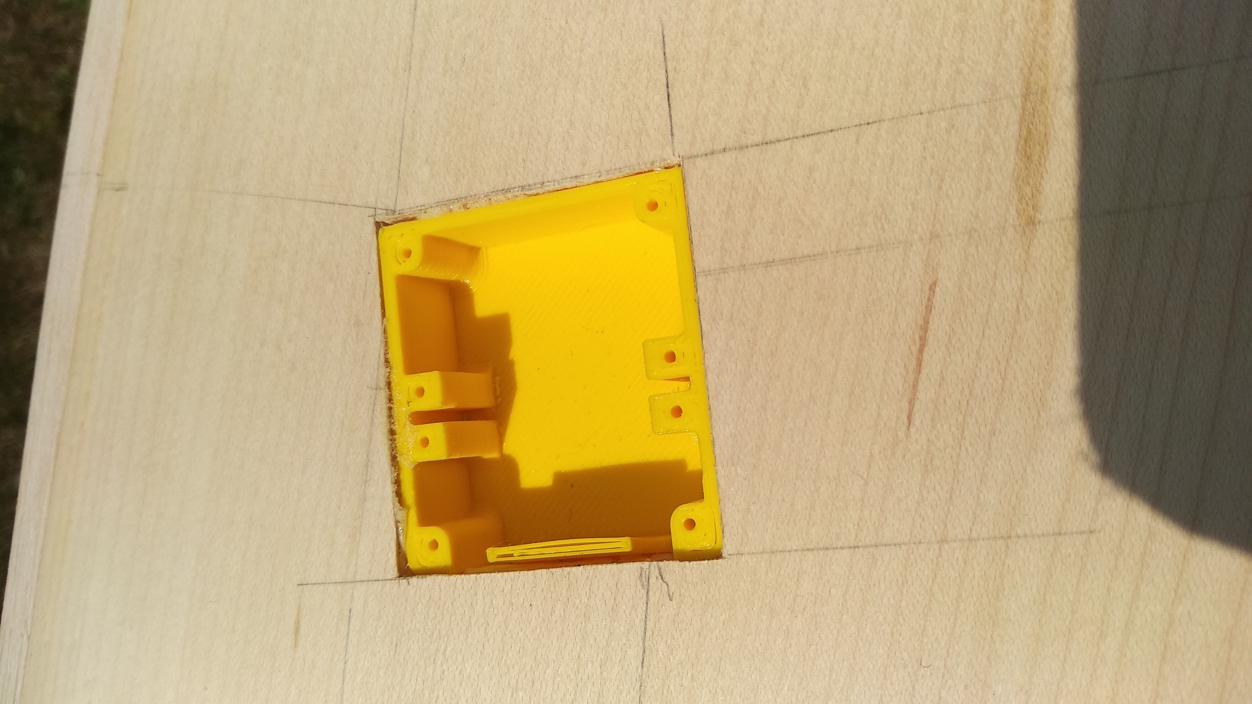 Free STL file servo wing box emax es08 🪶 ・3D print model to download・Cults