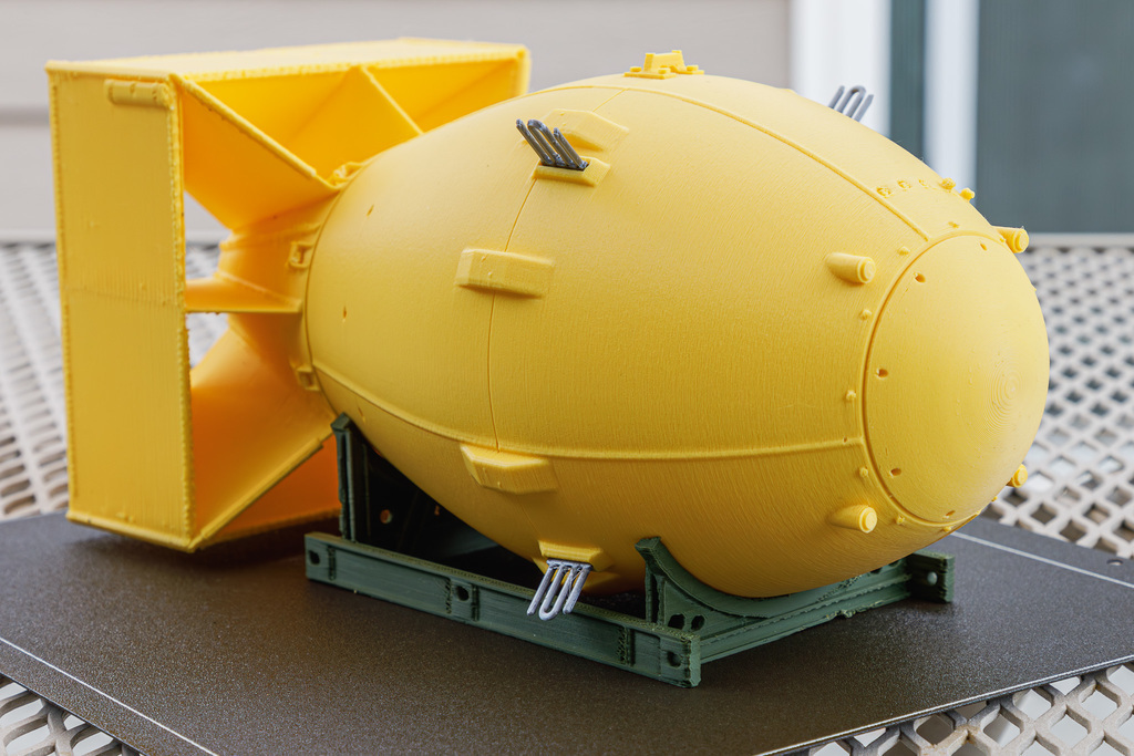 👨 Fat Man Atomic Bomb・Free 3D File for ・Cults