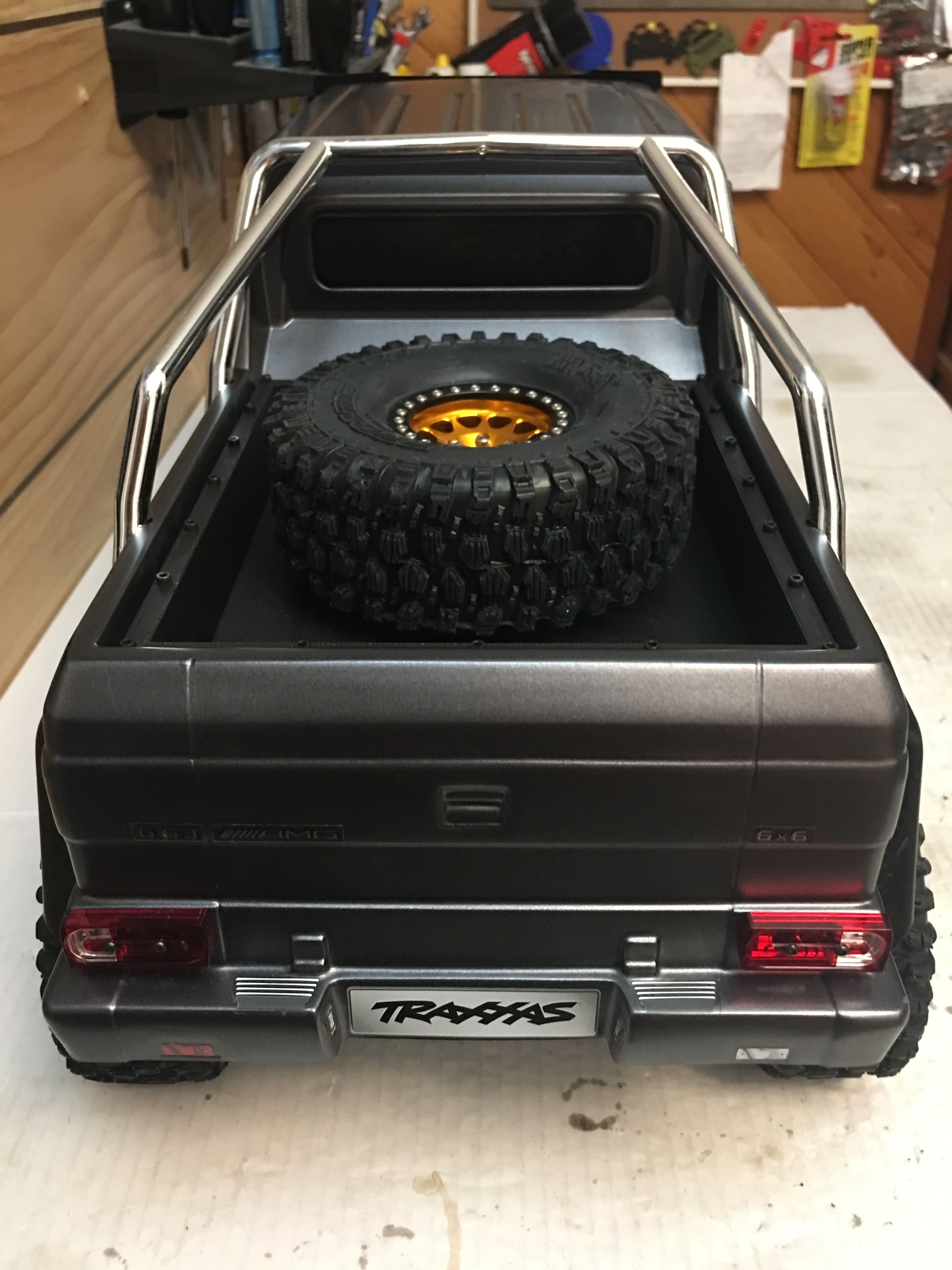 🛏️ Traxxas TRX6 Mercedes-Benz G63 AMG 6x6 Bed・ STL File for ・Cults