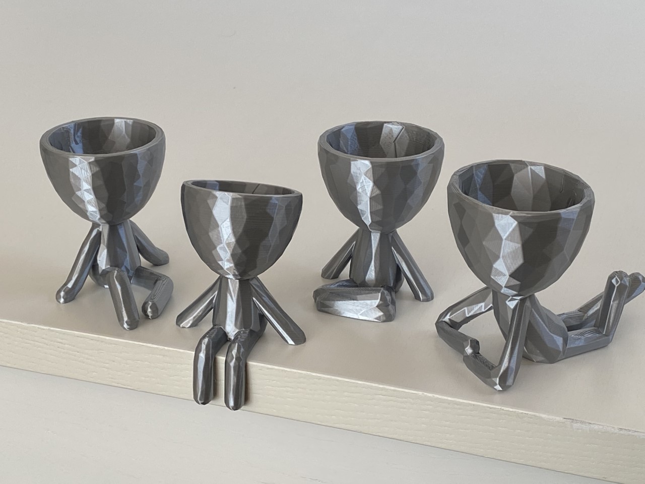 STL file Robert Plant inspired low poly group 🌿・3D print design to ...