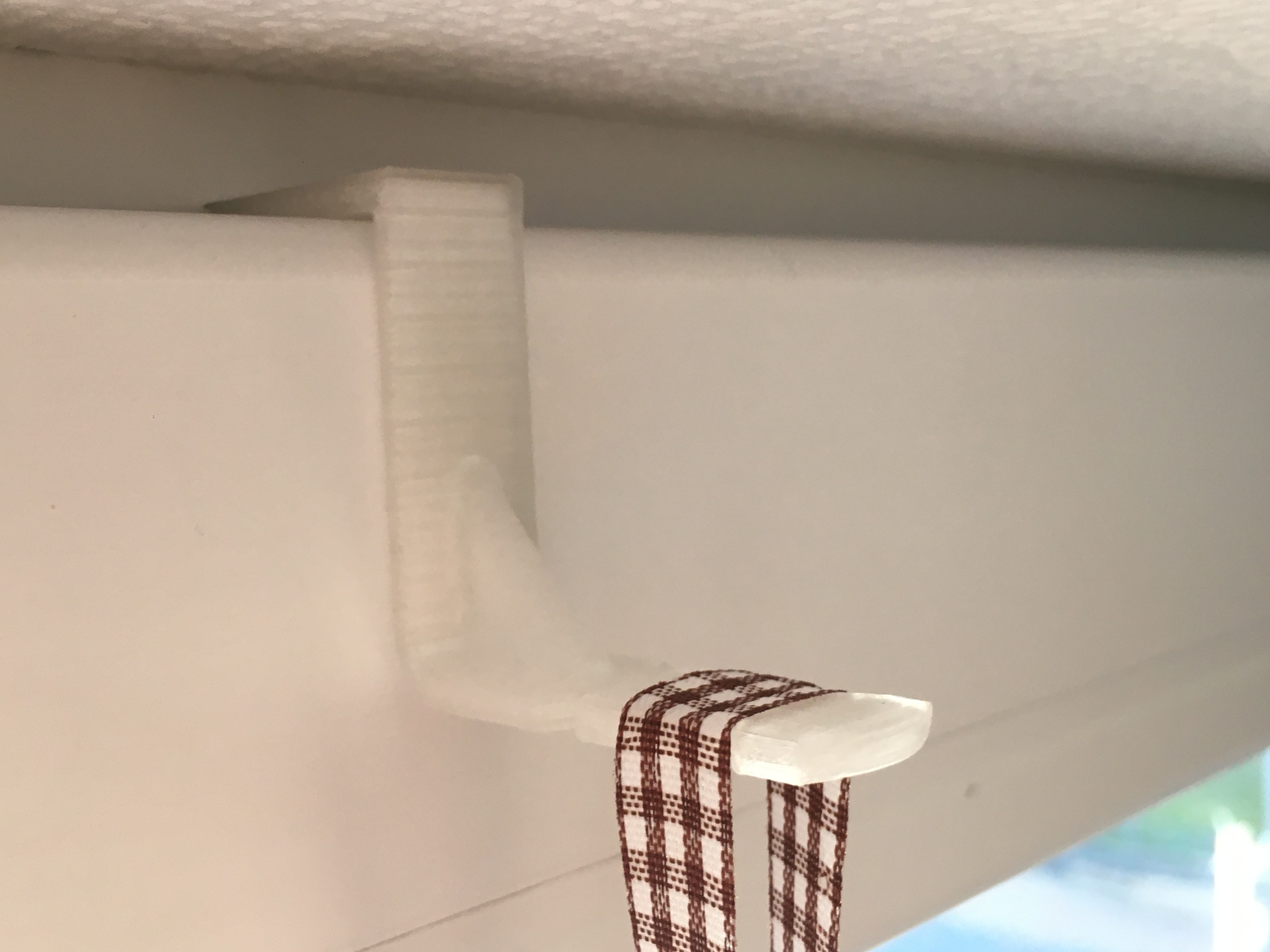 STL file Window Hook - Version 2 🪟 ・3D printing design to download・Cults