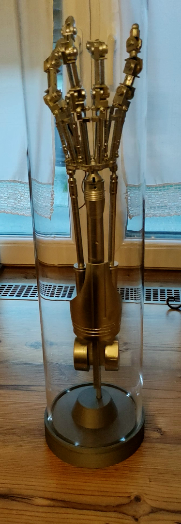 💪 DIY Life-Size Terminator Arm Lamp・3D Print・Cults