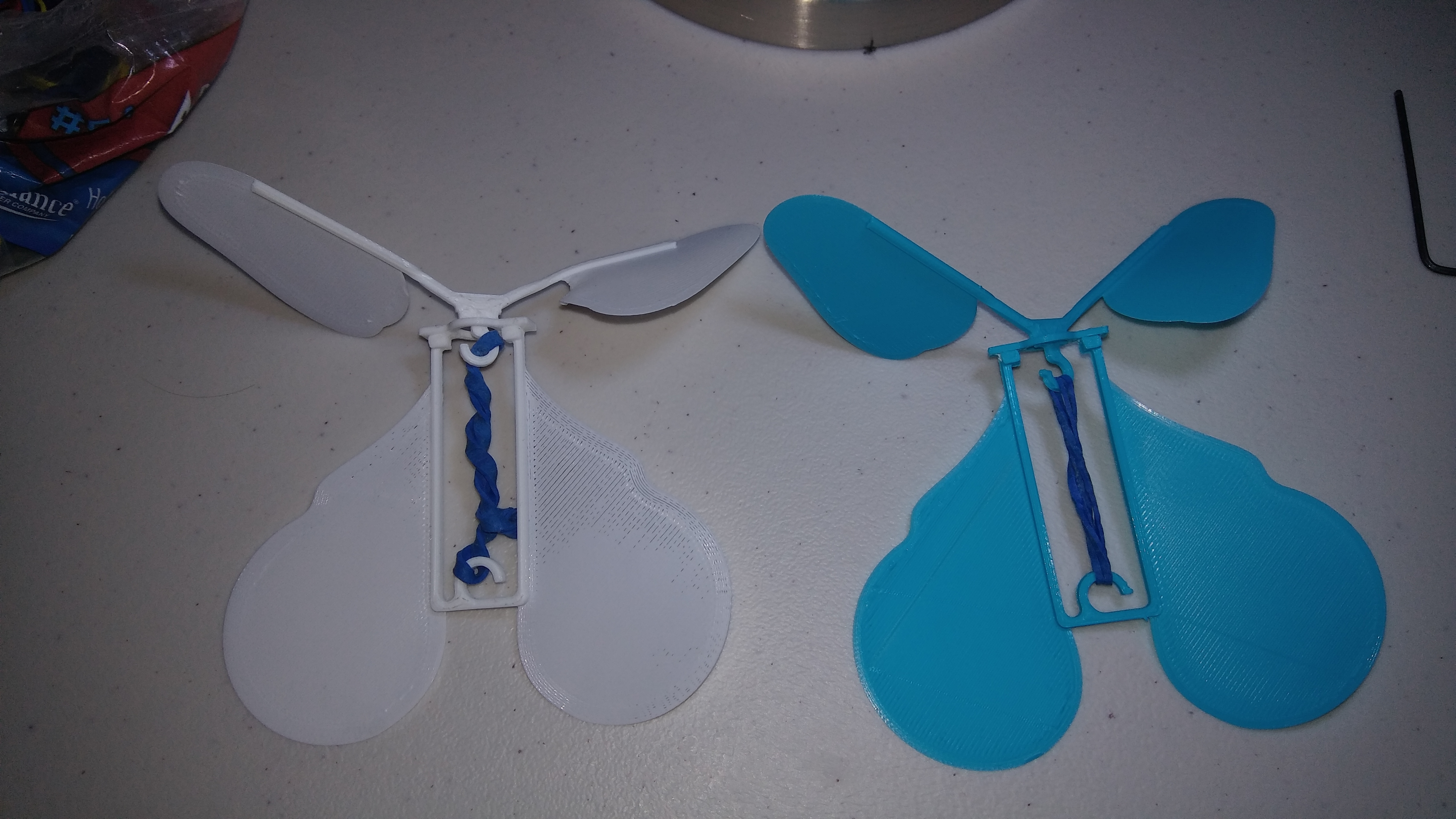 🦋 Flying surprise butterfly prank toy・Free 3D File for 3D printing・Cults