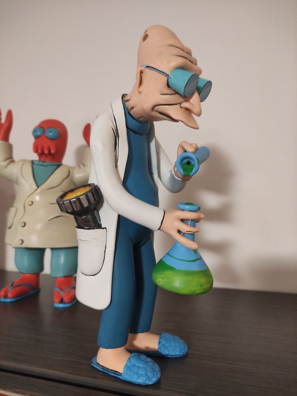 🤖 farnsworth from futurama・ STL File for 3D printing・Cults
