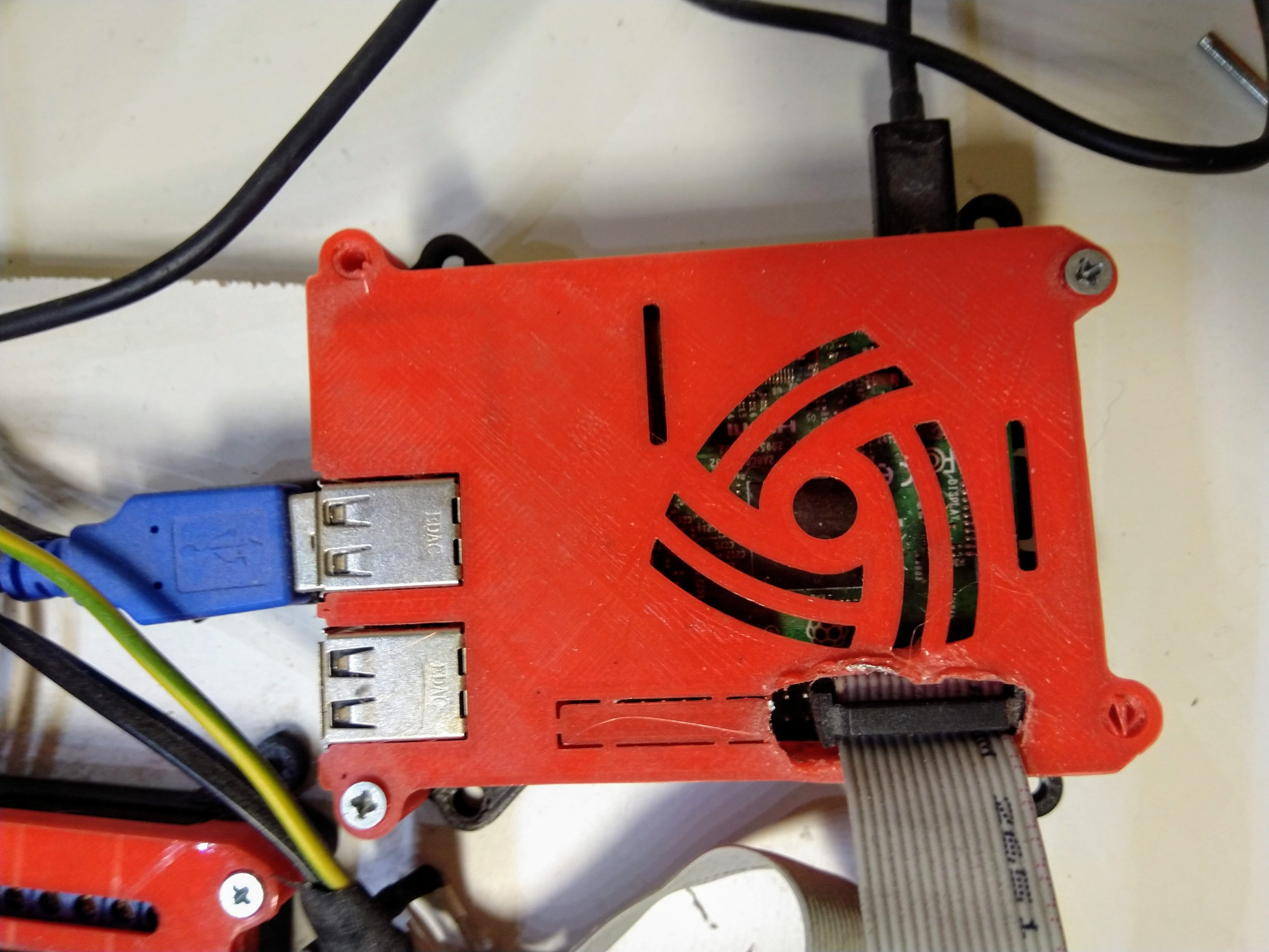 3D printable Raspberry Pi 3 (B/B+), Pi 2 B, and Pi 1 B+ case with VESA mounts and more・Cults