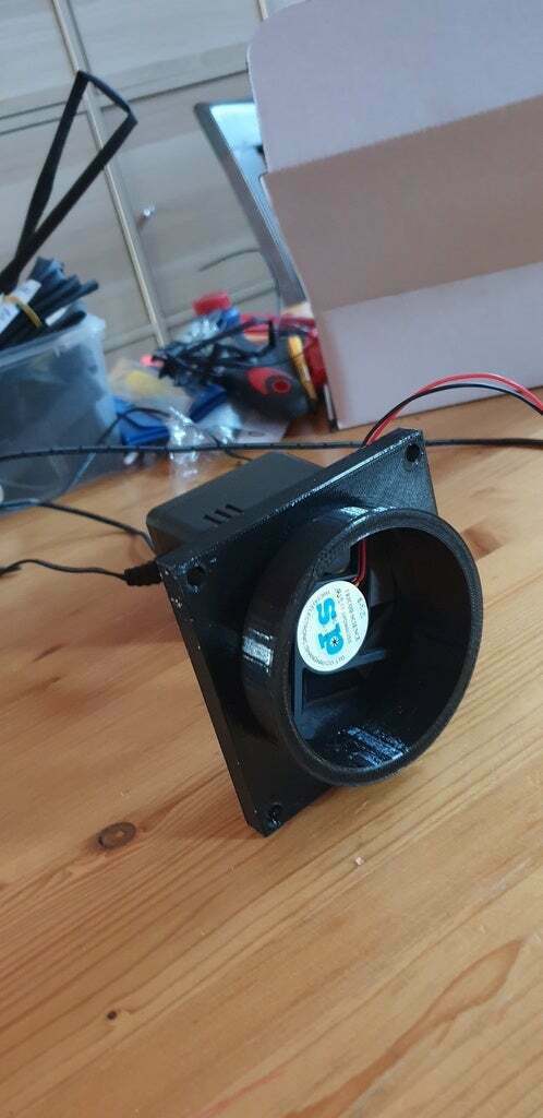 Free STL file 80mm reverse fan housing ⏪ ・3D print design to download・Cults