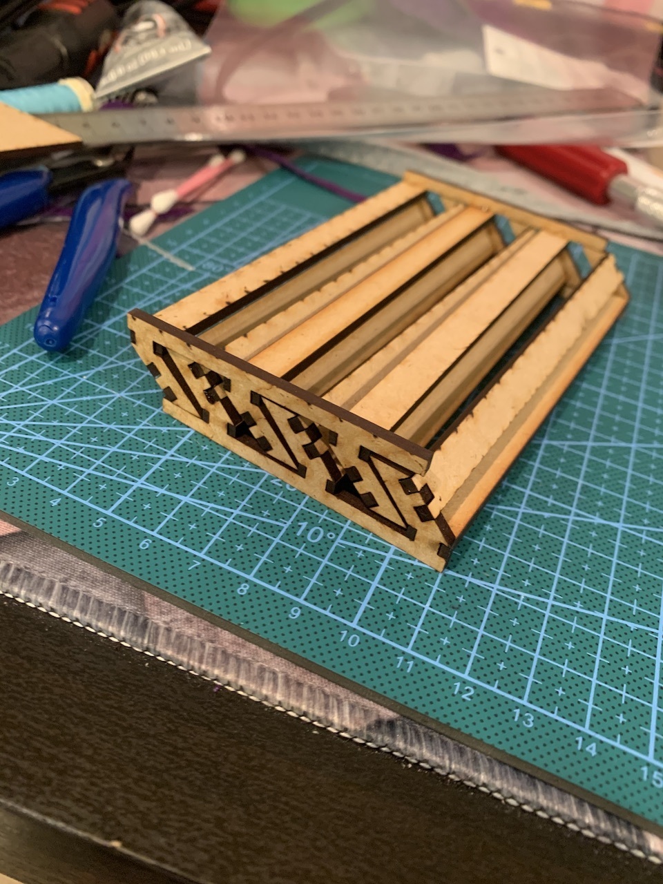 Free SVG file Pleated face mask jig laser-cut 🔧 ・3D printing template ...