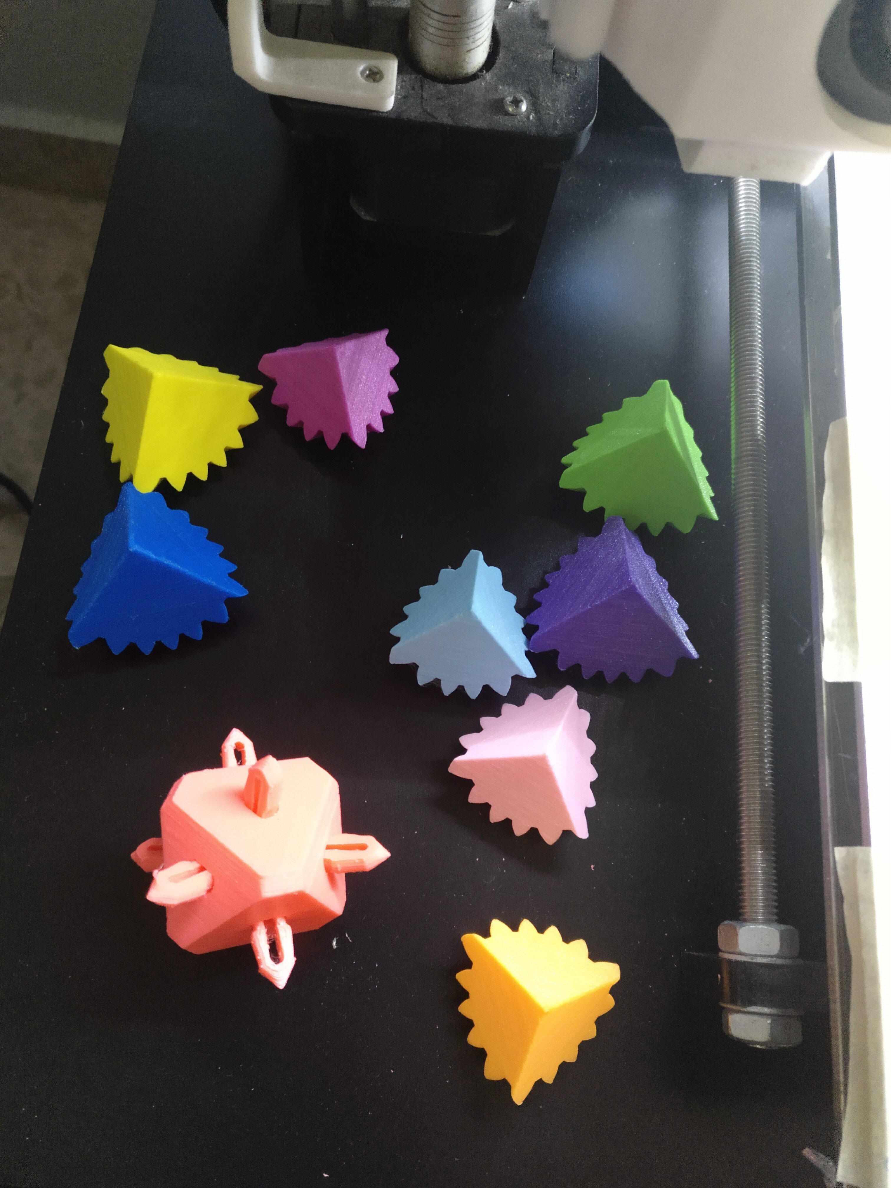 3d Printed Three Cube Gears・cults
