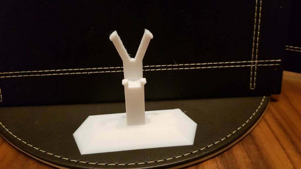 🎮 Batarang Stand・Free STL File for ・Cults