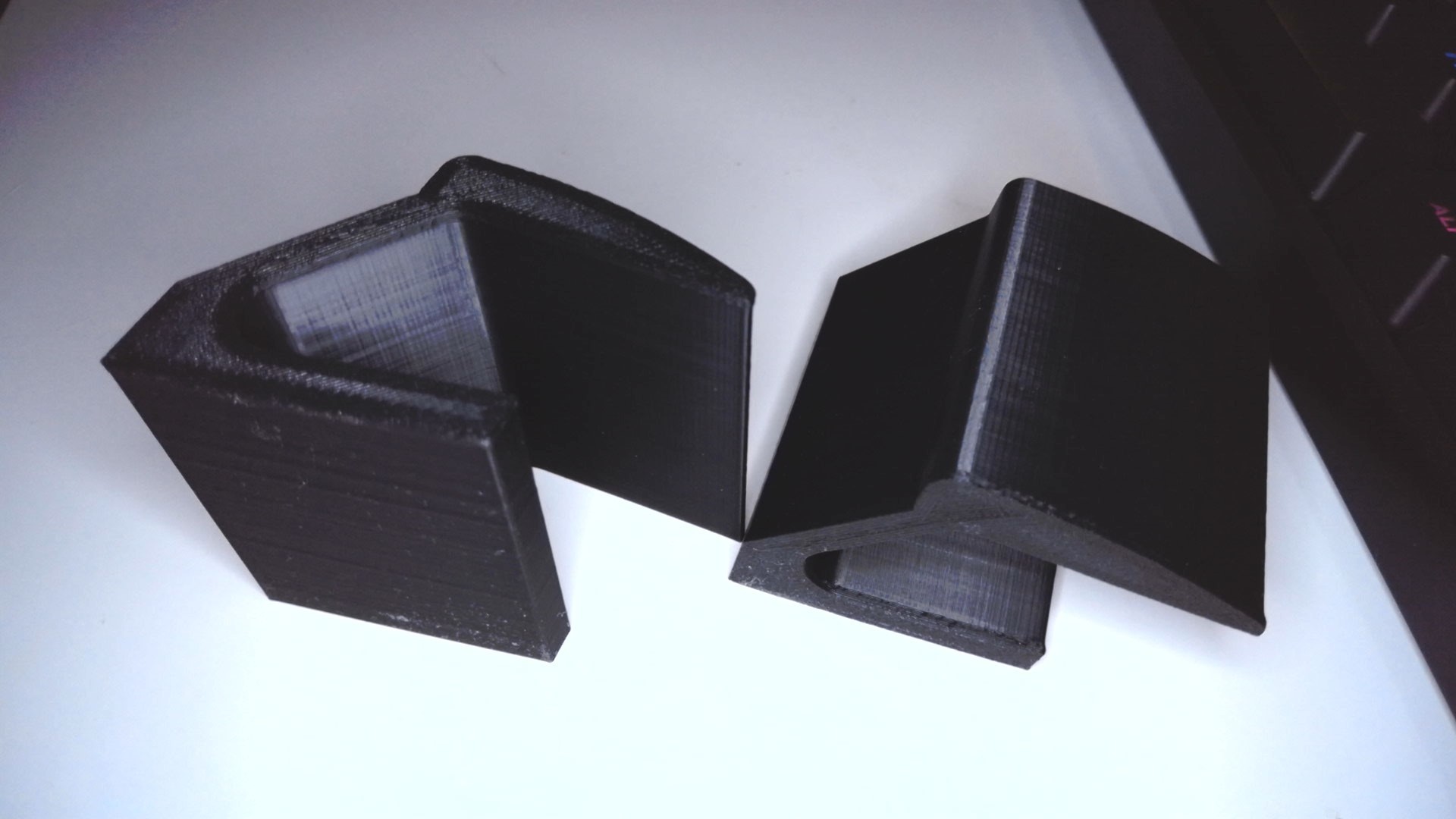 Free STL file Logitech G Pro Keyboard Legs ⌨️ ・3D printer model to ...