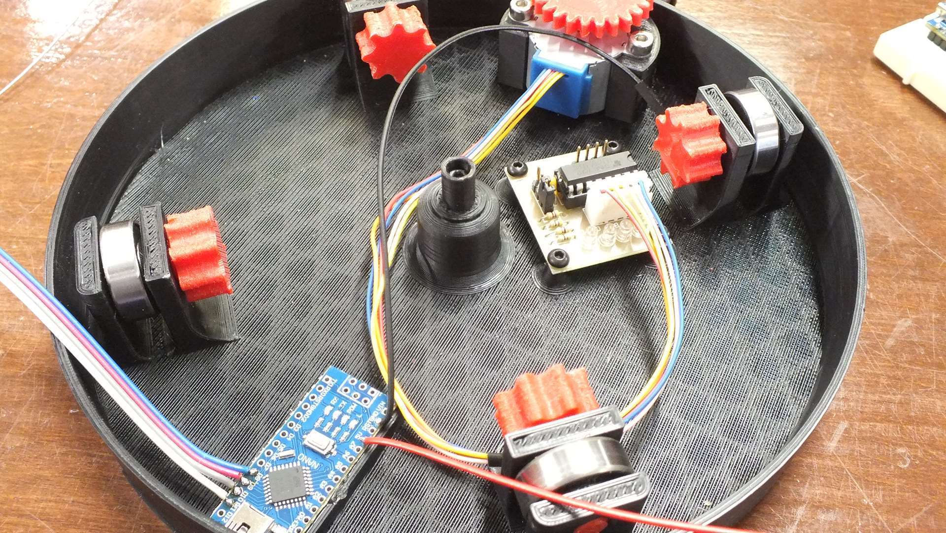 📱 Motorized turntable - Plateau tournant motorisé・Fichier STL Gratuit ...