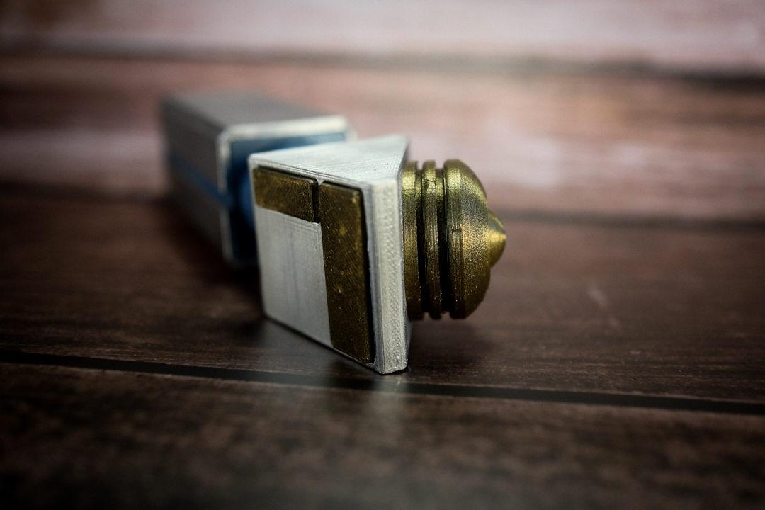 STL file Sci-fi injector medical prop ⚕️ ・3D printable model to ...