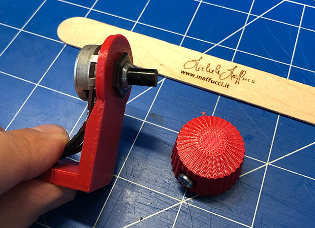 Free 3D file Potentiometer support and knob 🔧 ・3D printer design to ...