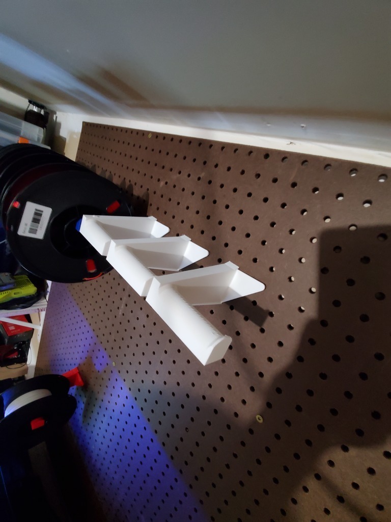 🧞‍♂️ Pegboard spool Holder・Free 3D File for ・Cults