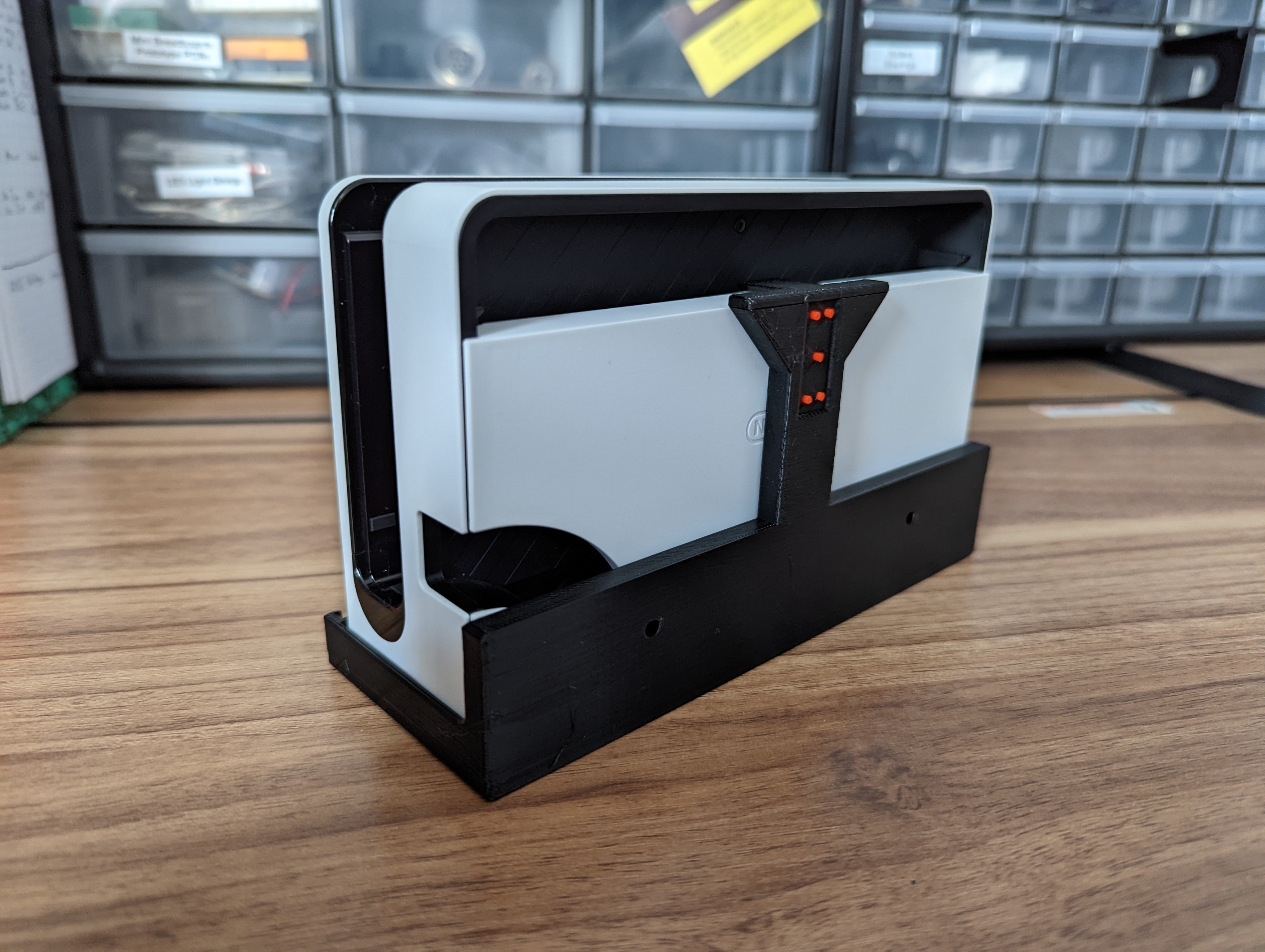 3D print Braced Nintendo Switch OLED Dock Wall Mount・Cults