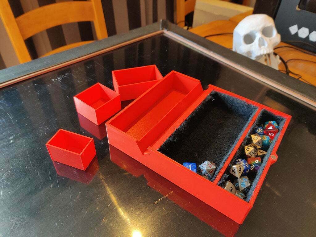 Free STL file Dice Tray with tablet stand 🎲 ・Model to download and 3D ...