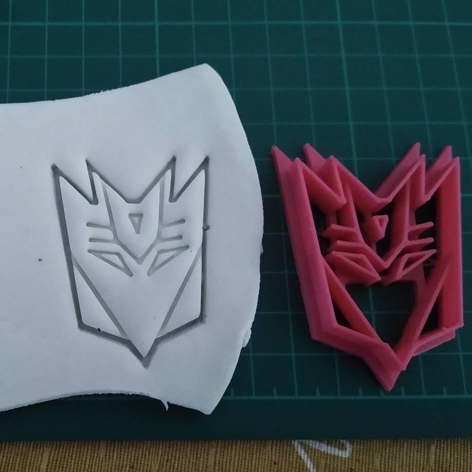 STL file TRANSFORMER DECEPTICOMS COOKIE CUTTER COOKIE CUTTER 🍪 ・3D ...