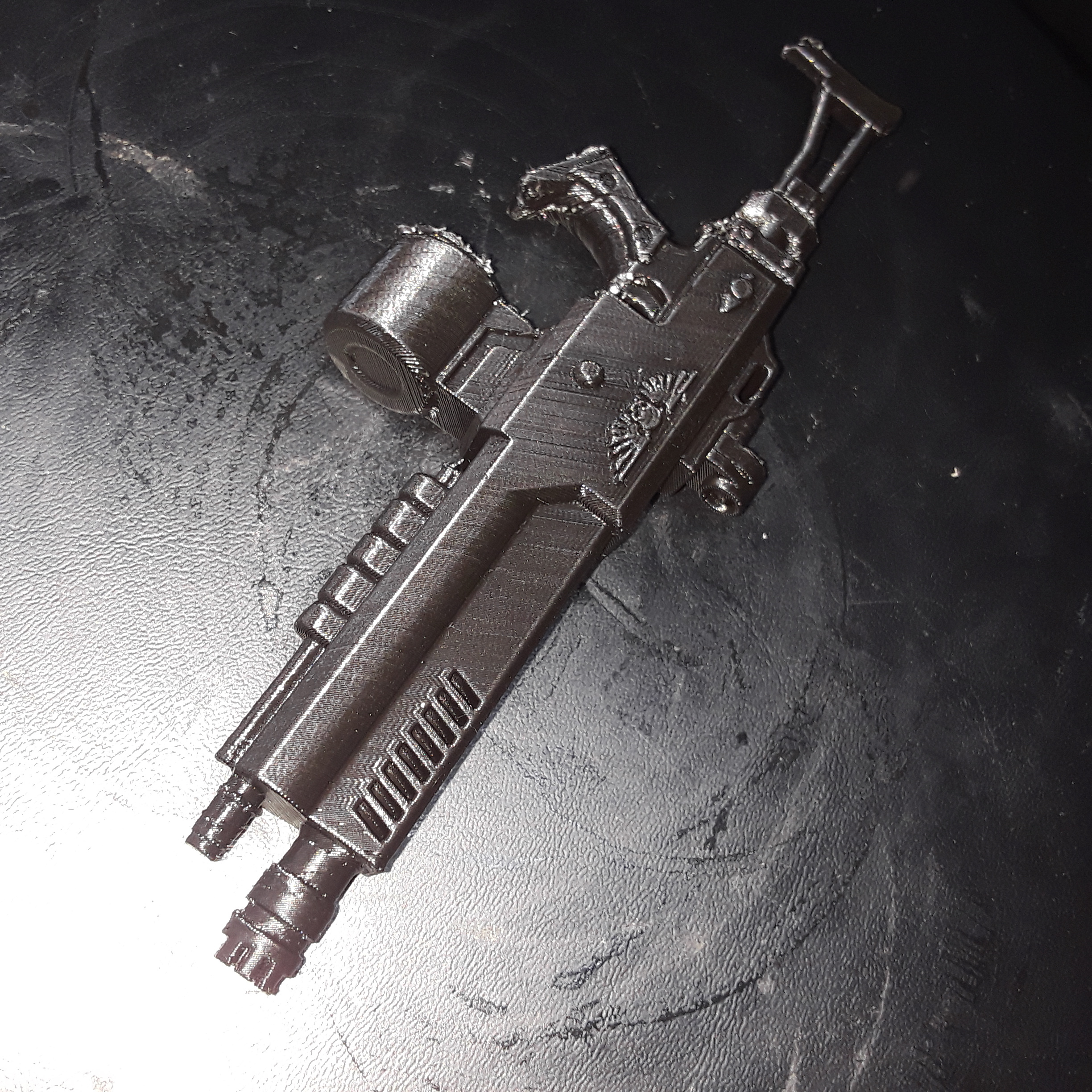 Free STL file Warhammer 40K Shotgun Rifle small imperial ⚔ ・3D printer ...