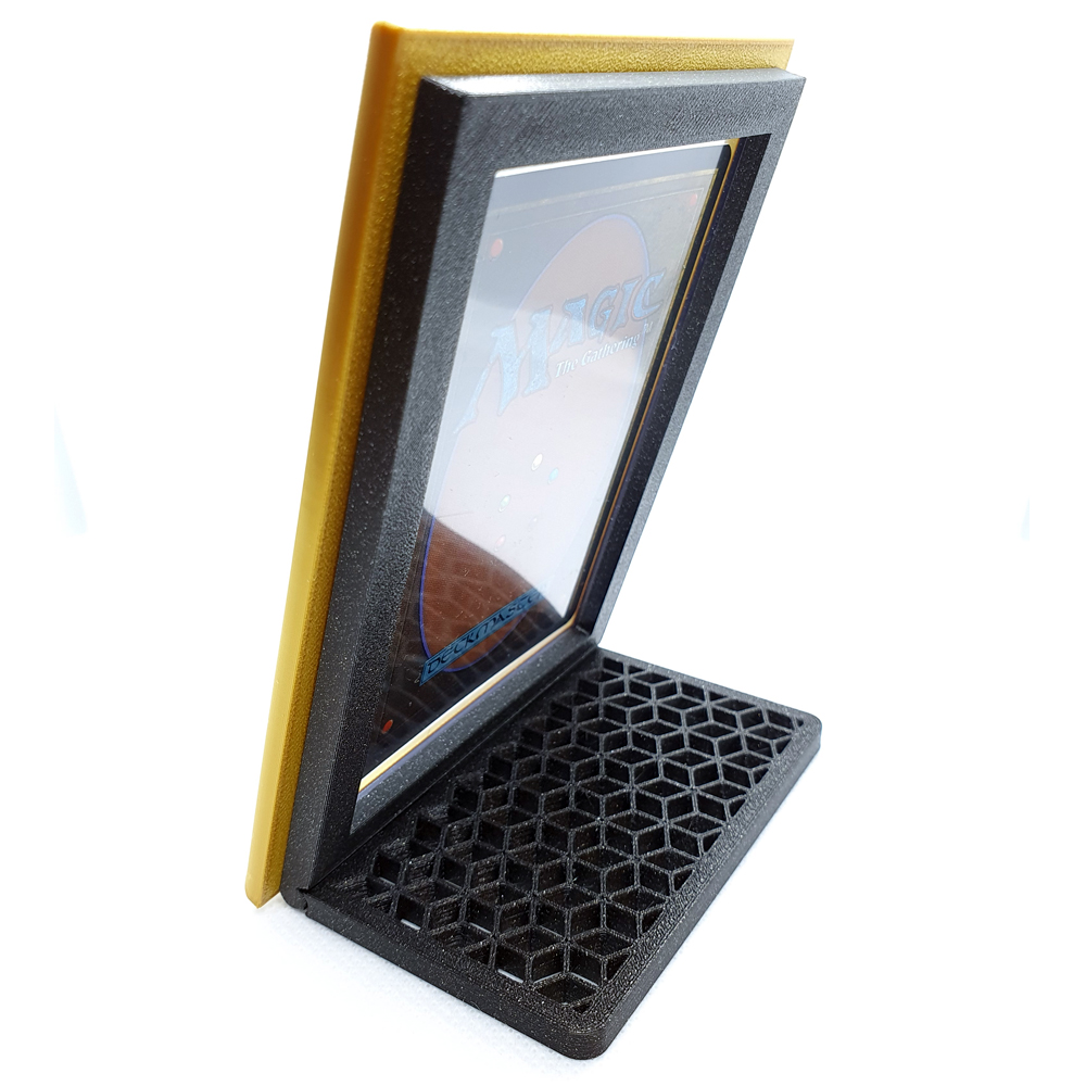 STL file Game card frame with Toploader 🖼️ ・Design to download and 3D ...