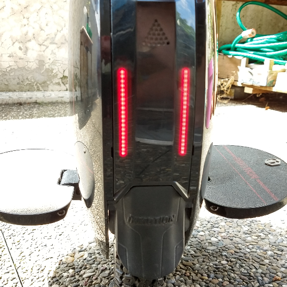 STL file InMotion V5F - LED Holder 🔌 ・3D printable model to download・Cults