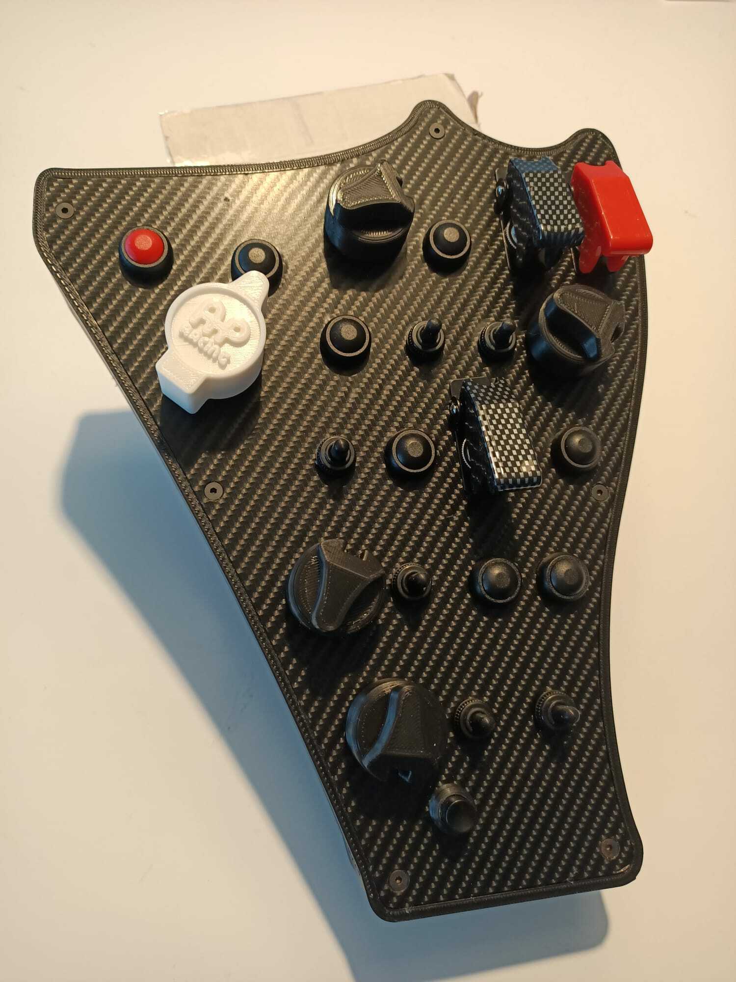 STL file Button Box Ferrari 📦 ・Model to download and 3D print・Cults